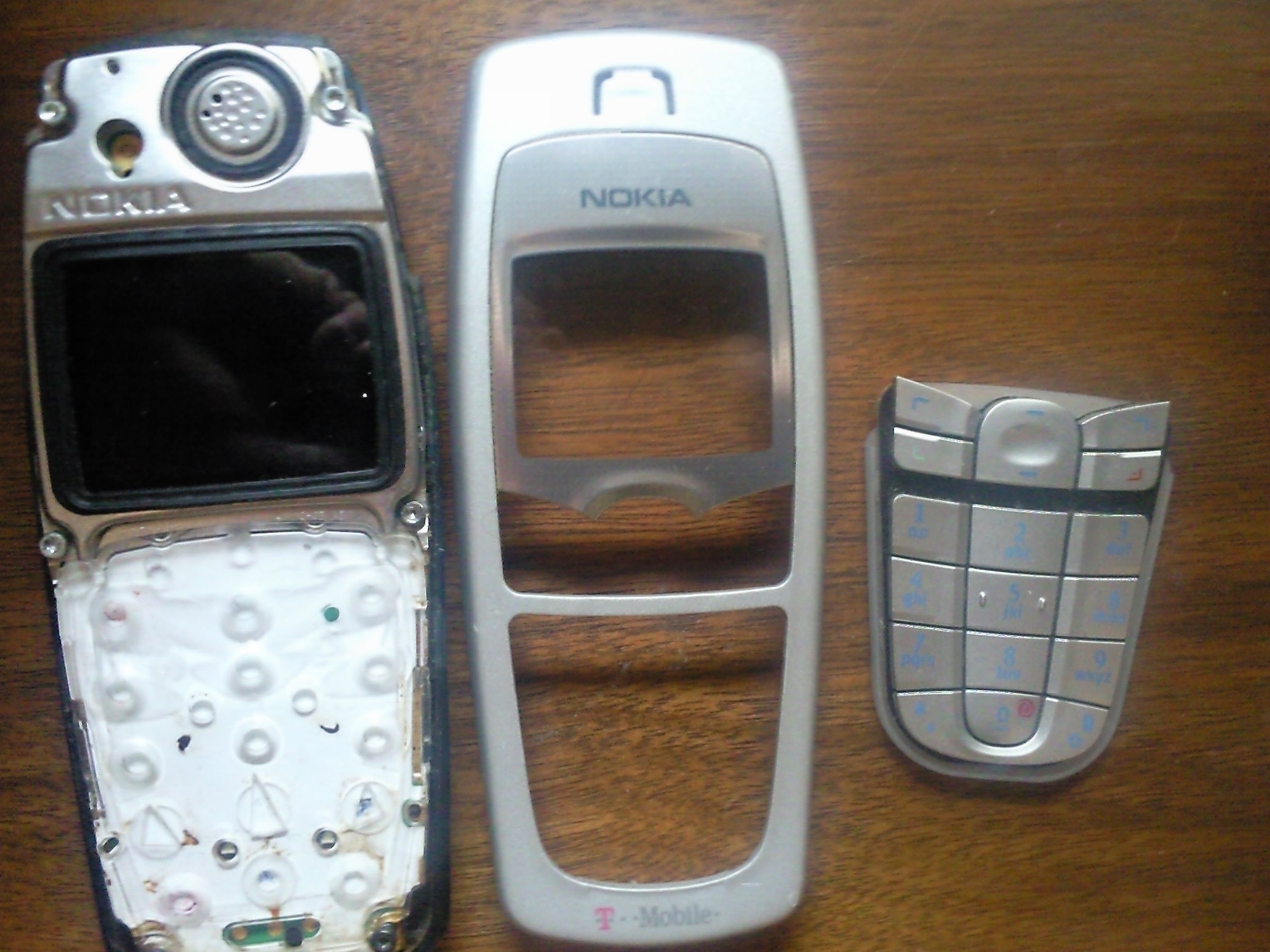 Quick and Easy Keypad Fix (For Most Cell Phones) : 7 Steps - Instructables