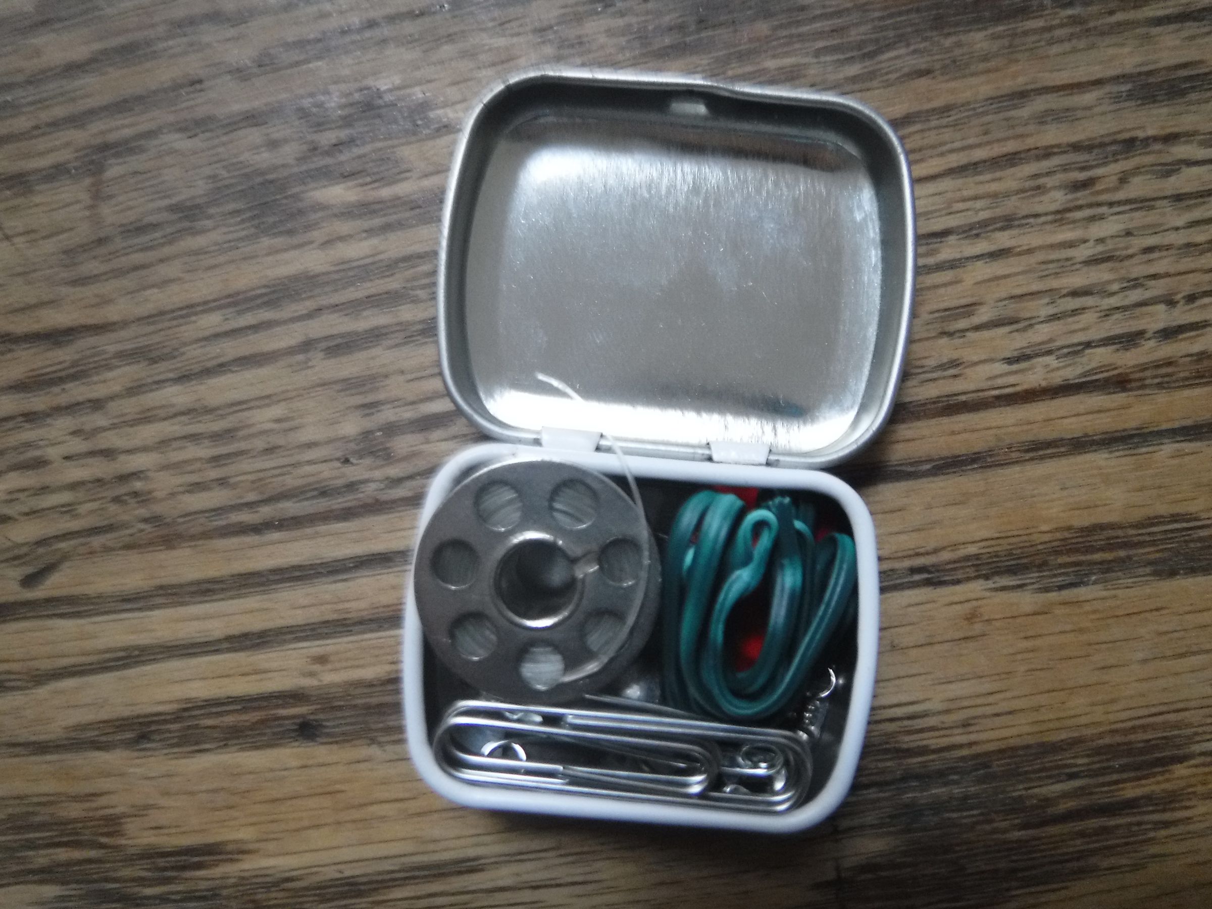 Altoid Survival Tin : 3 Steps (with Pictures) - Instructables