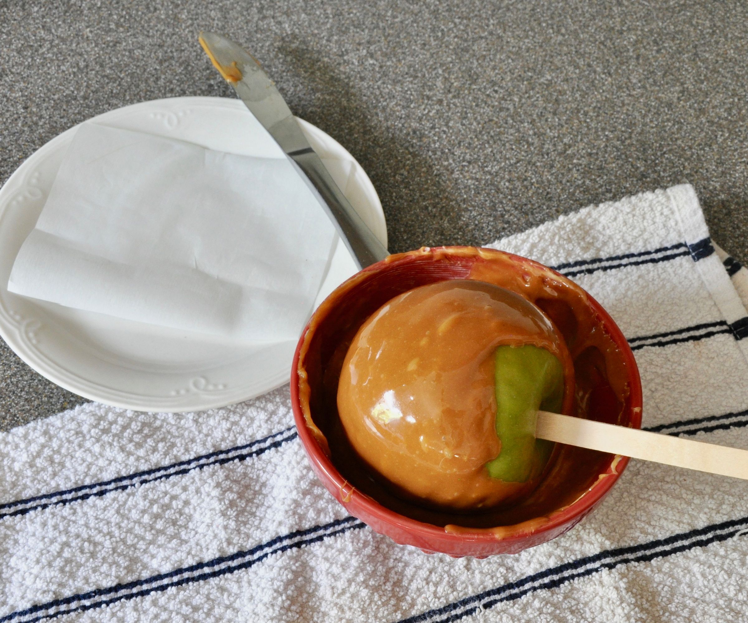 Berry Caramel Apple : 7 Steps (with Pictures) - Instructables