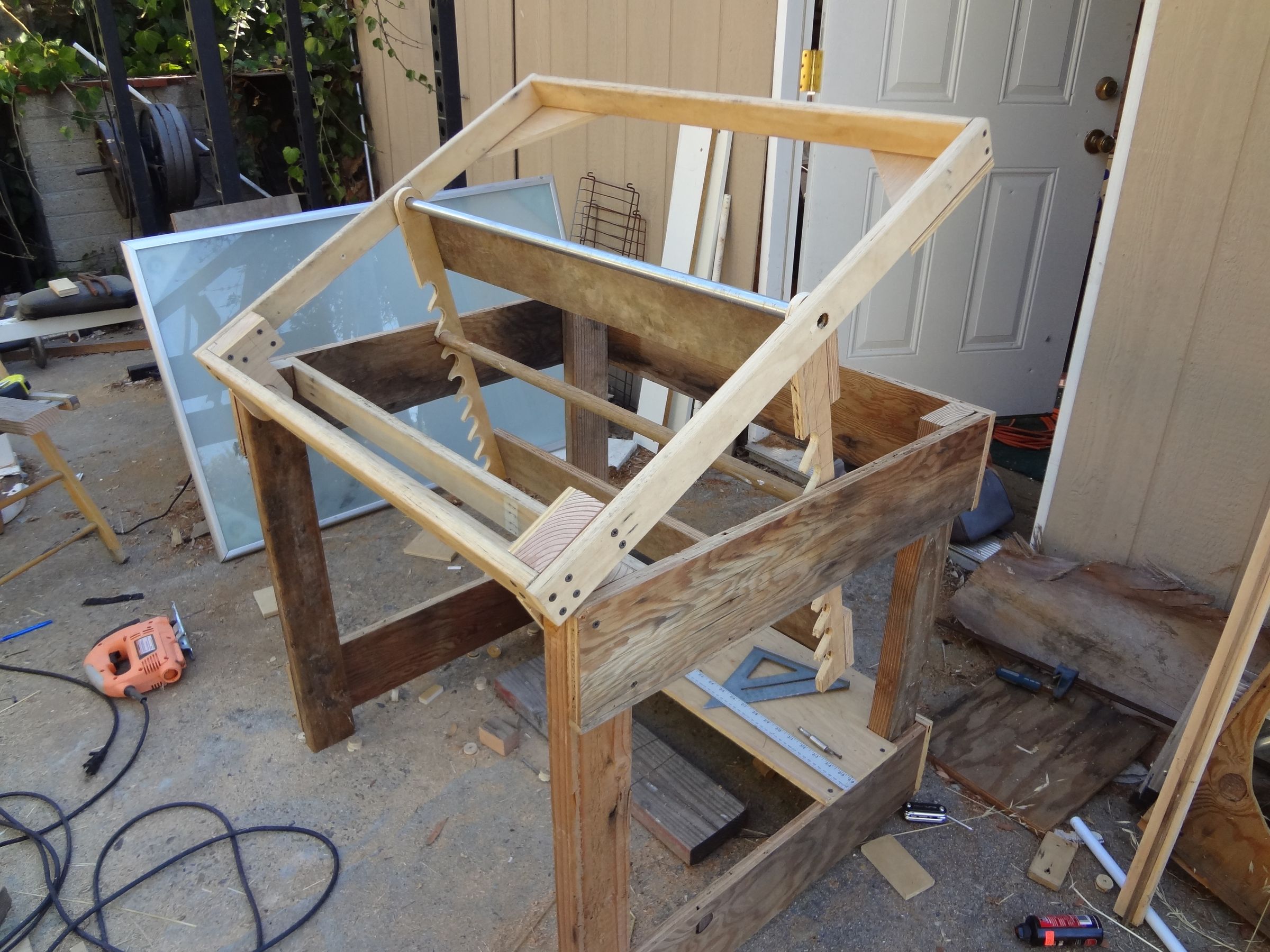 A Drafting Table Made From an IKEA Coffee Table : 5 Steps (with ...