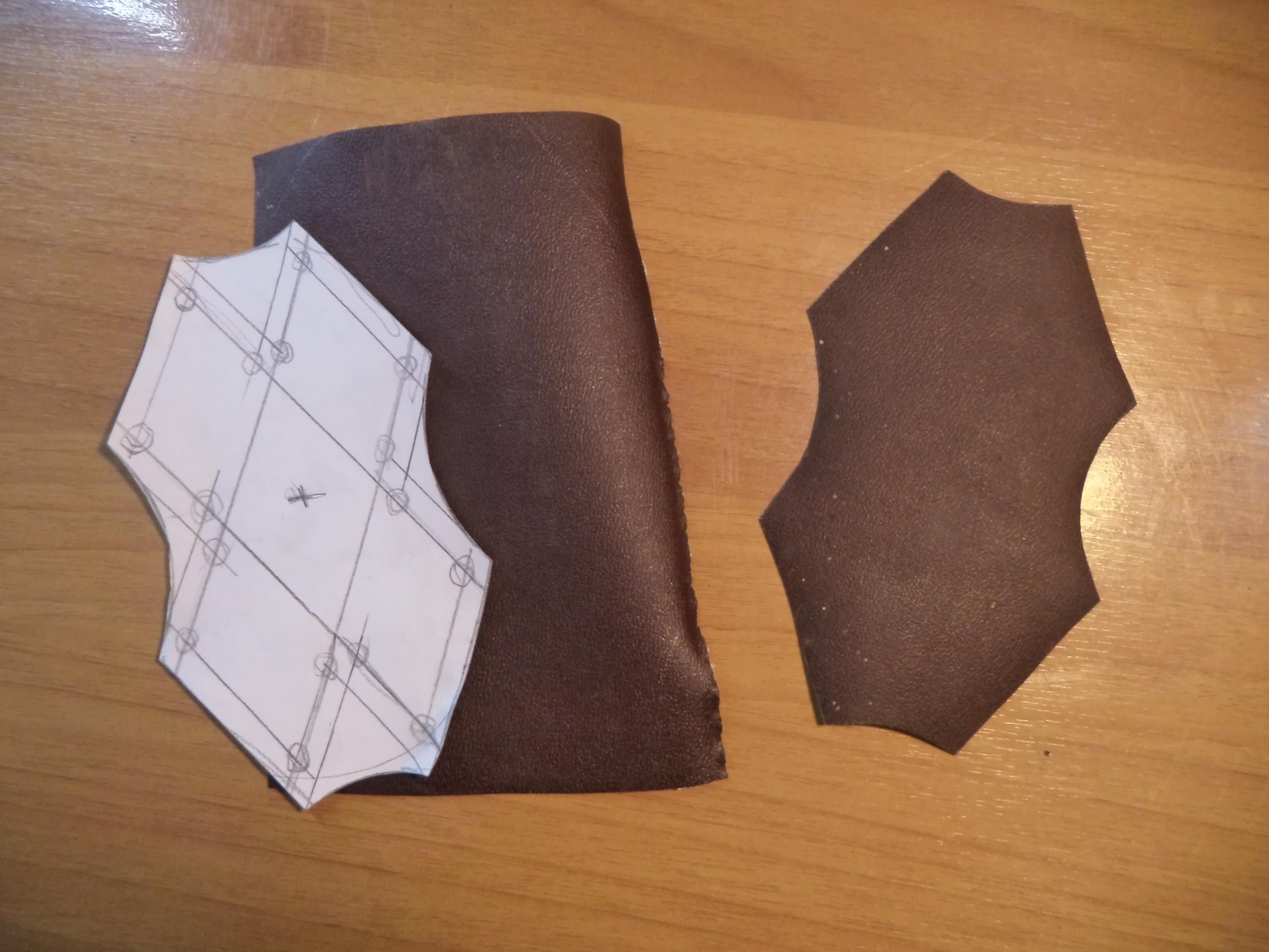 Upgrading Cheap-o Workshop Apron : 24 Steps (with Pictures) - Instructables