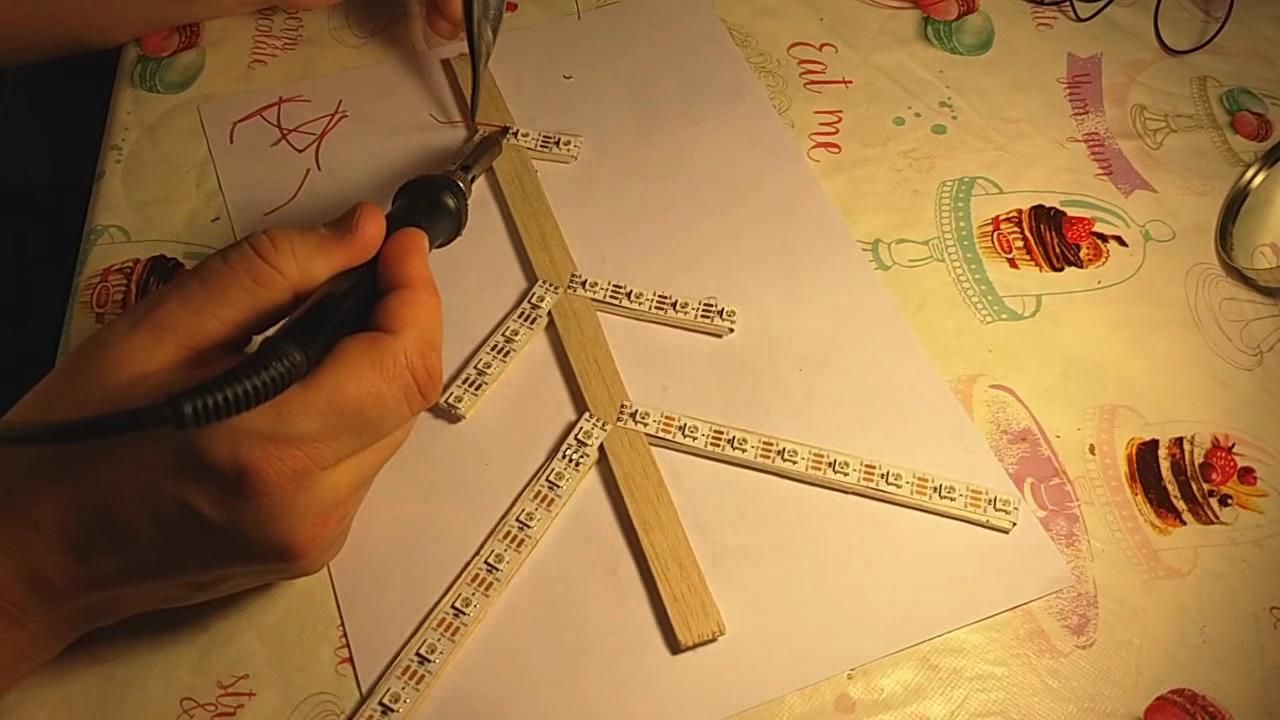 ESP8266 / Arduino RGB LED Christmas Light Window Decoration : 5 Steps ...