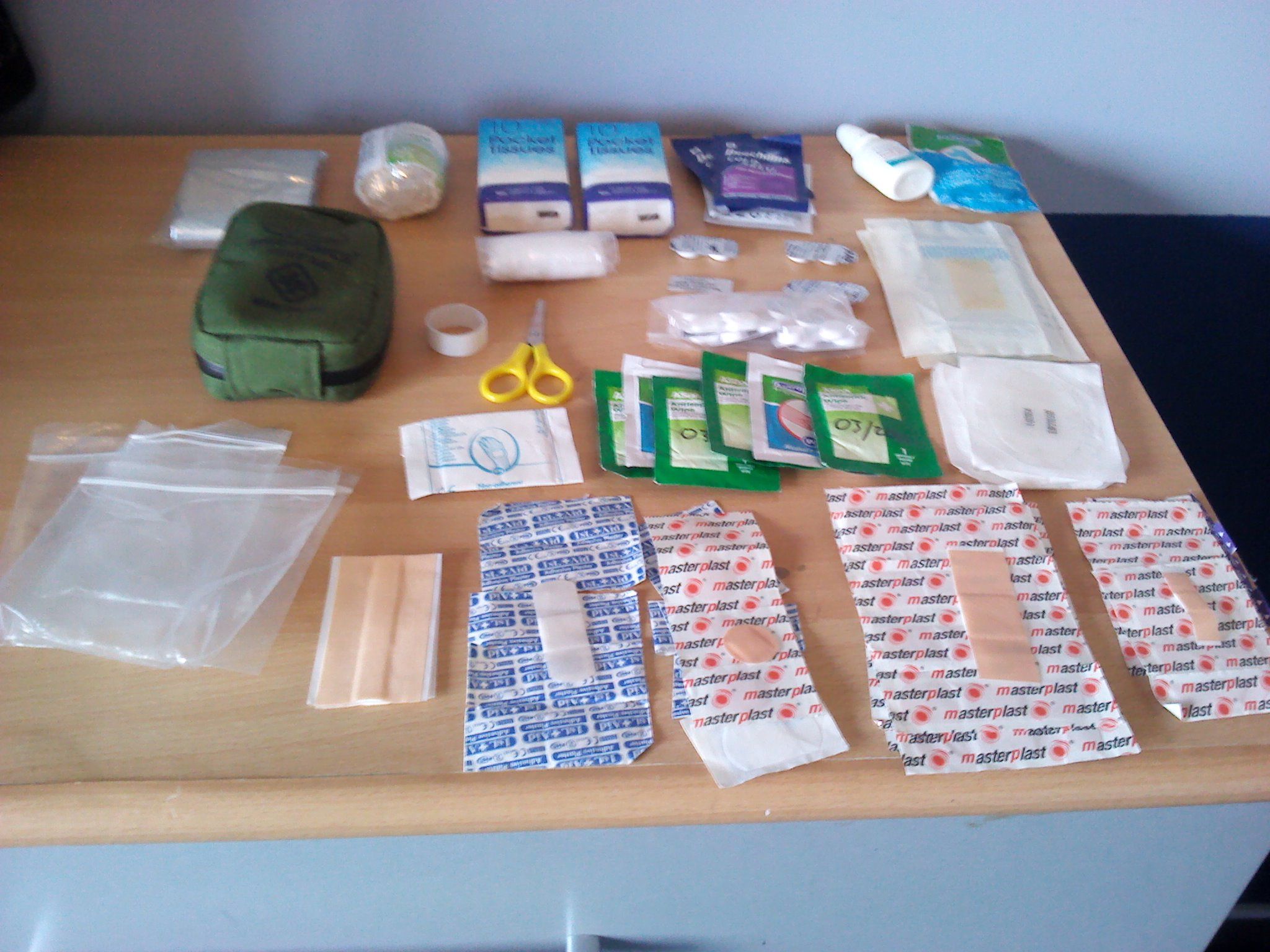 My EDC First Aid Kit - Instructables