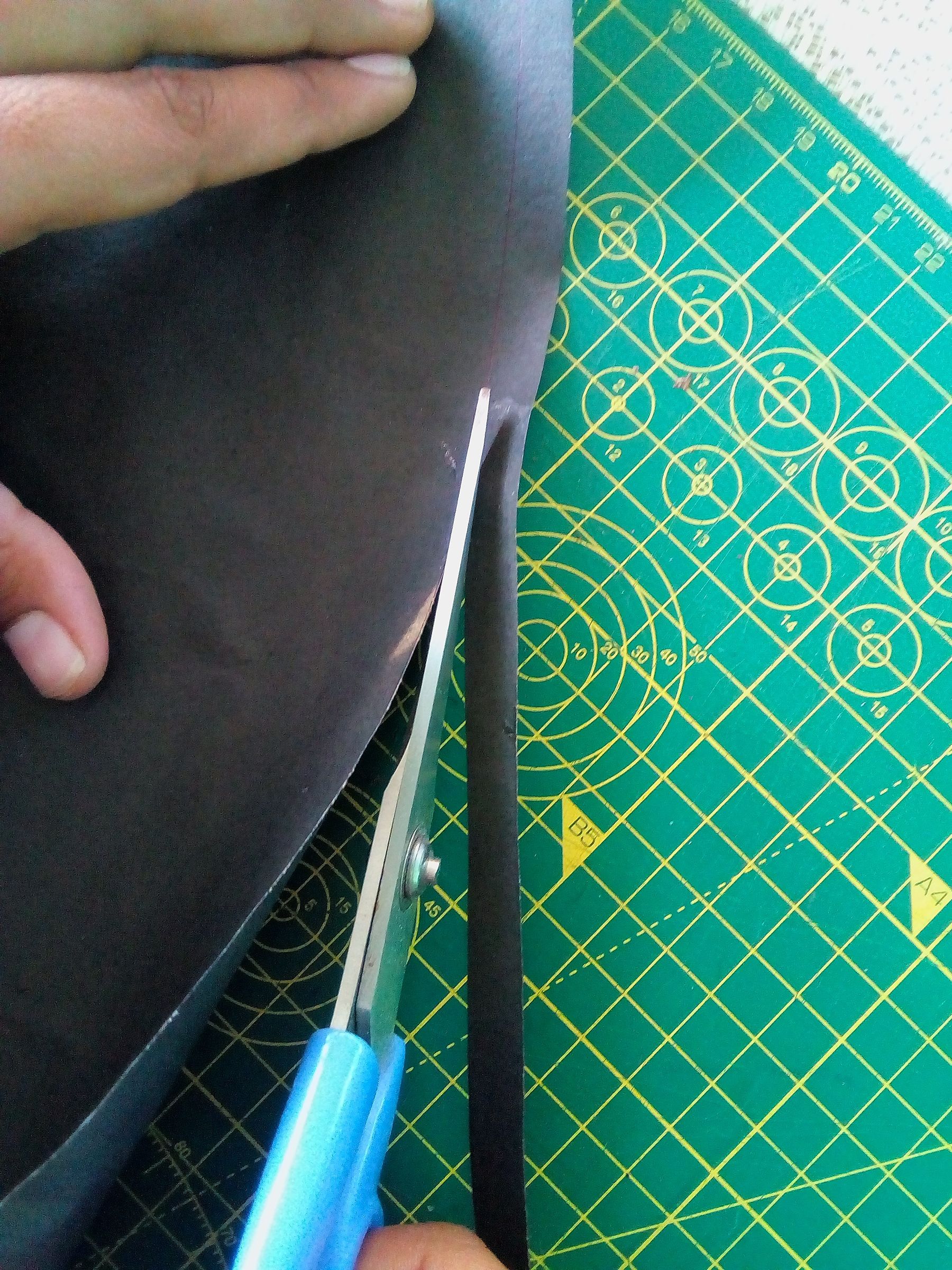 Origami Key Chain : 9 Steps (with Pictures) - Instructables