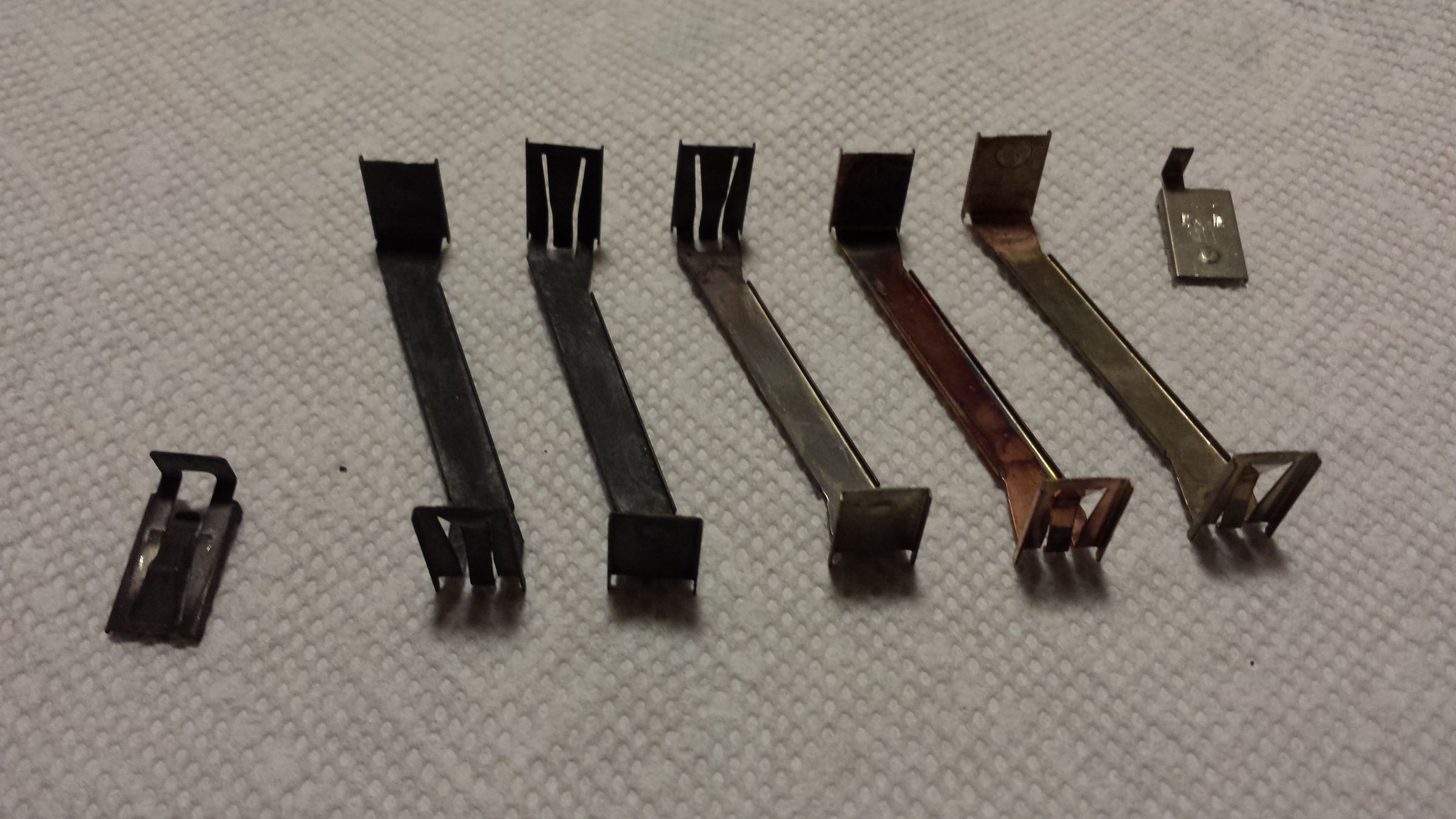 Restoring Corroded Battery Contacts : 7 Steps (with Pictures ...