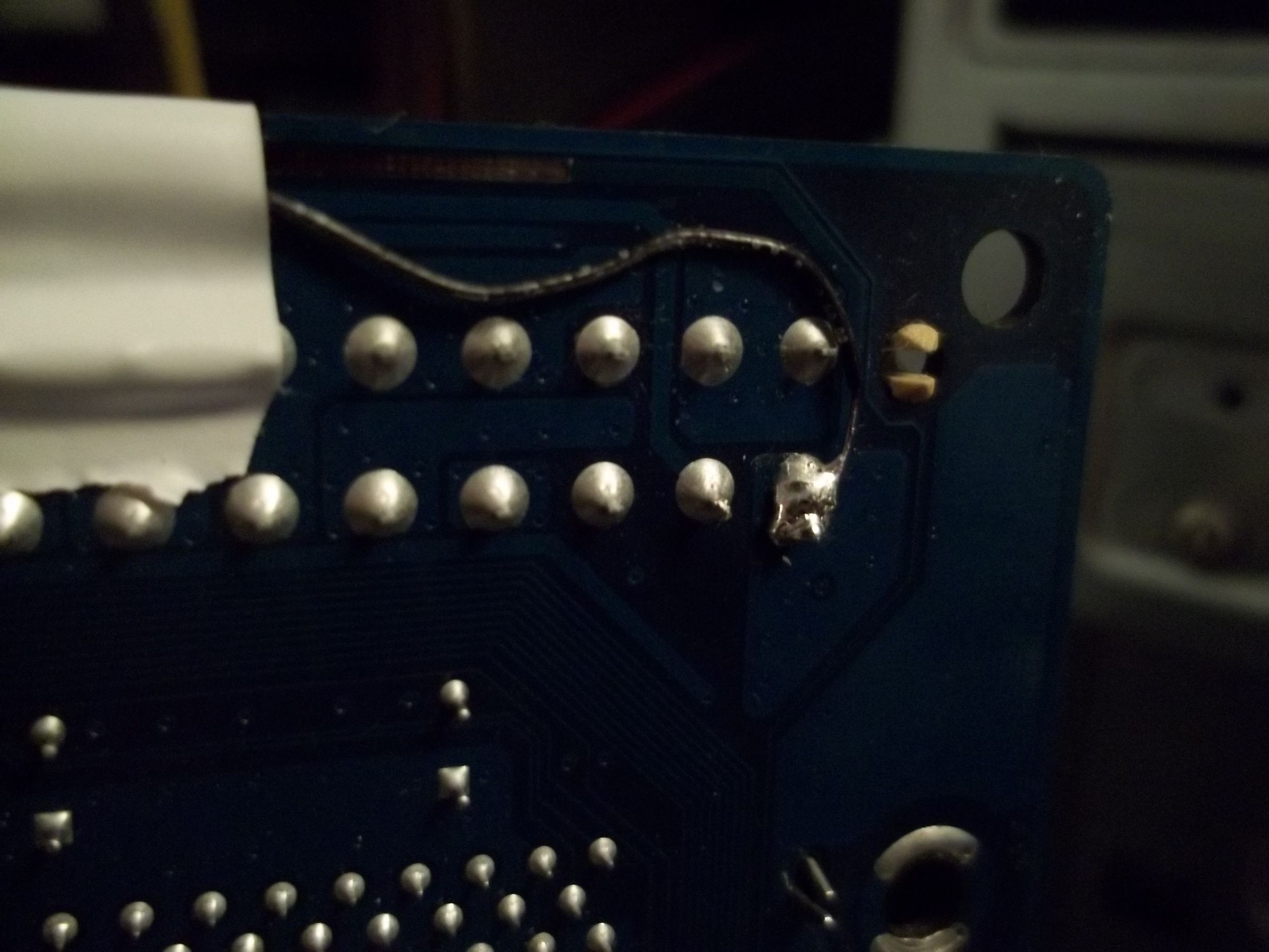 How to Fix Burnt Traces on a PC Motherboard : 4 Steps - Instructables