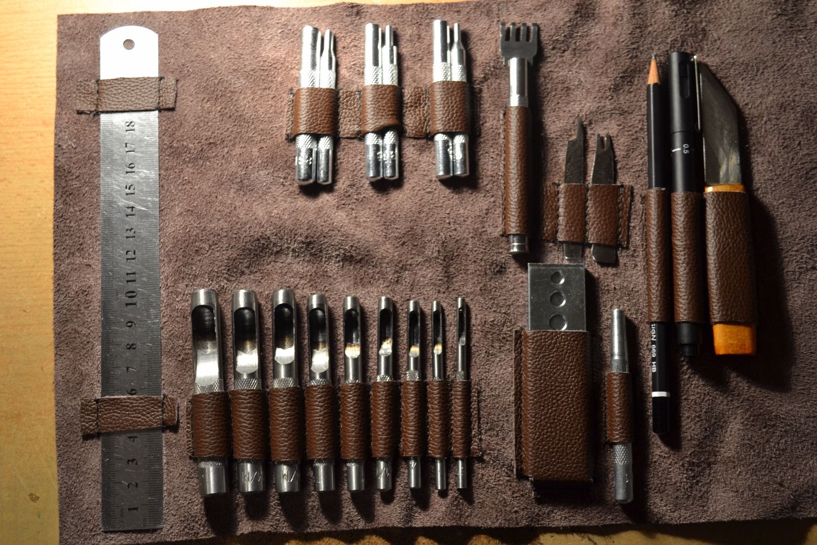 Leather Tool Roll : 3 Steps (with Pictures) - Instructables