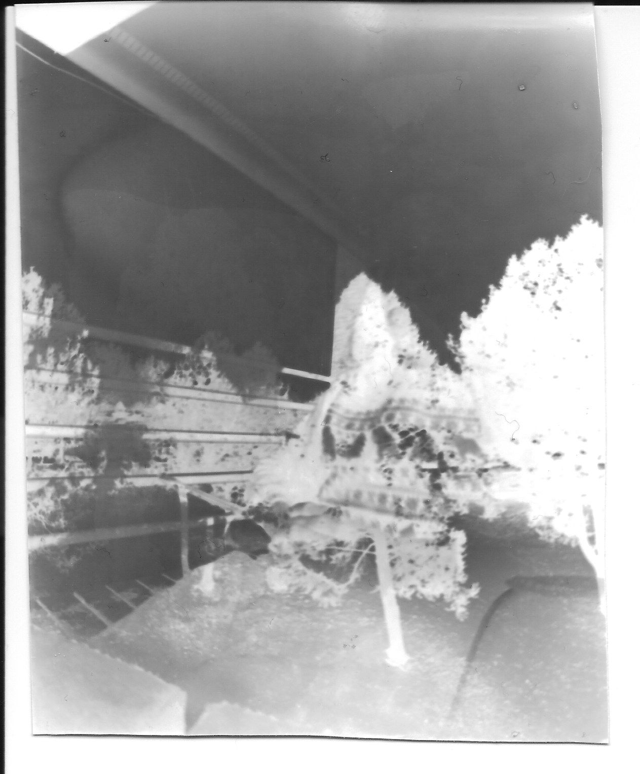DIY Pinhole Camera With an Oatmeal Tube : 5 Steps (with Pictures ...
