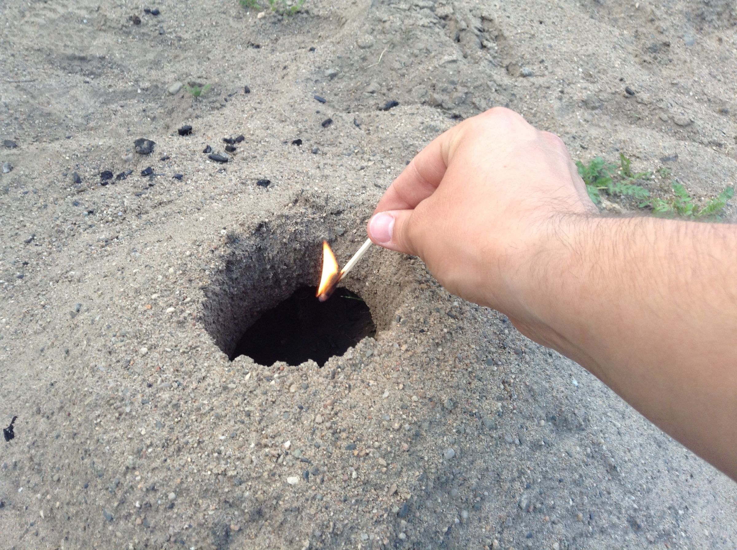 Sand Rocket Stove : 8 Steps - Instructables