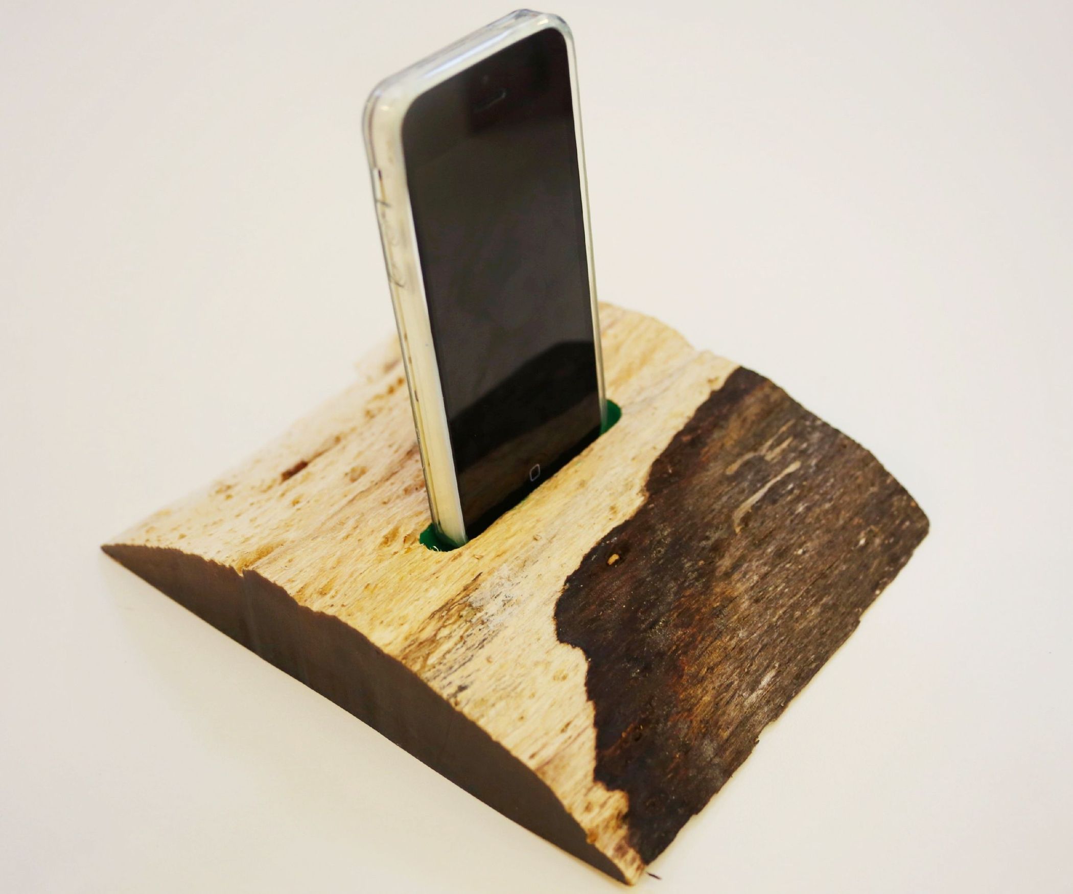 Phone Dock : 6 Steps (with Pictures) - Instructables