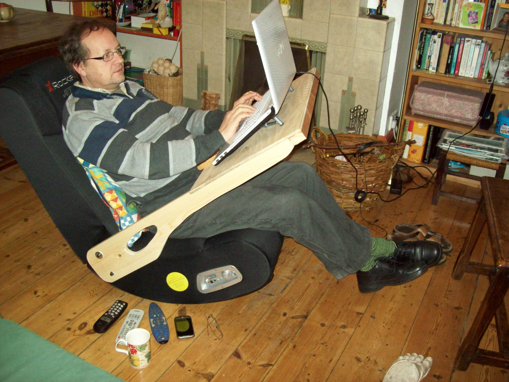 The Pod - a Hacker's Chair (with Pictures) - Instructables