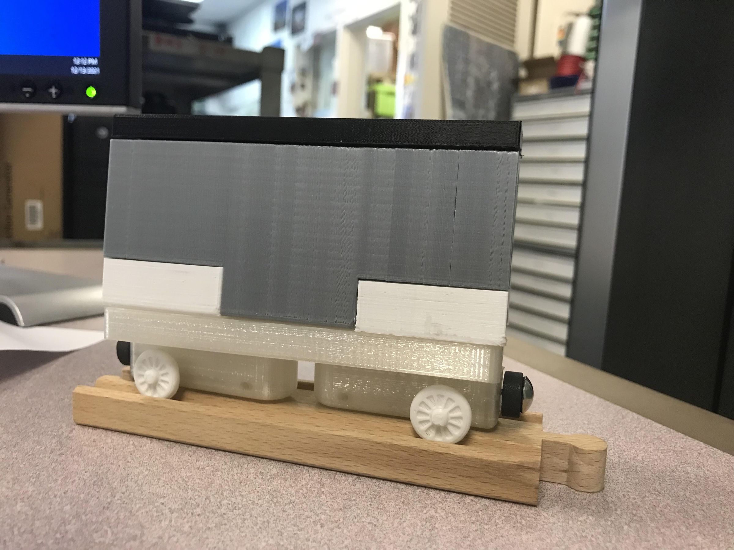 Subway Surfers Toy Train : 4 Steps - Instructables