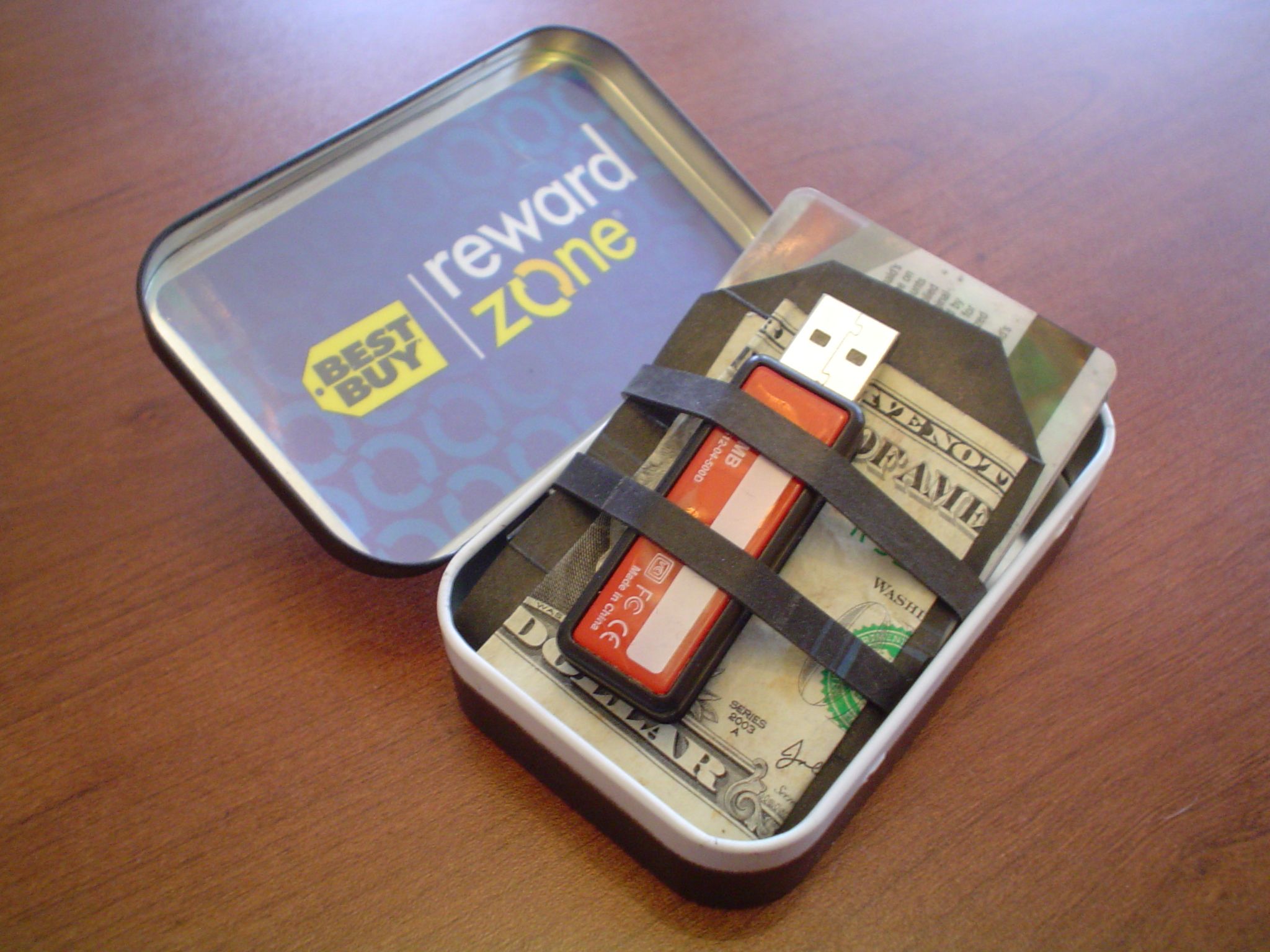 Altoids Tin Wallet : 4 Steps - Instructables