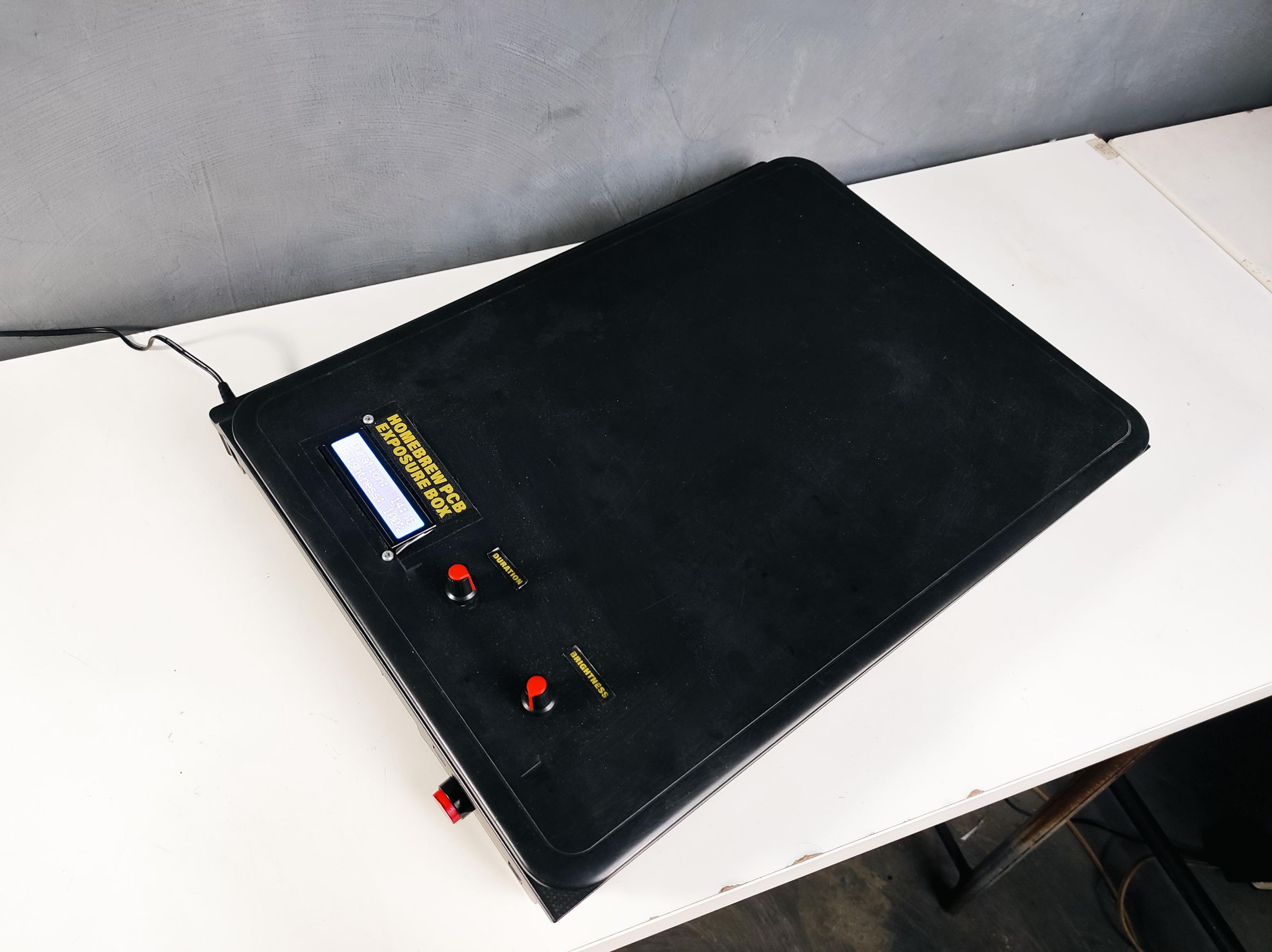 Homebrew PCB Exposure Box Using an Old Printer Scanner! : 12 Steps ...