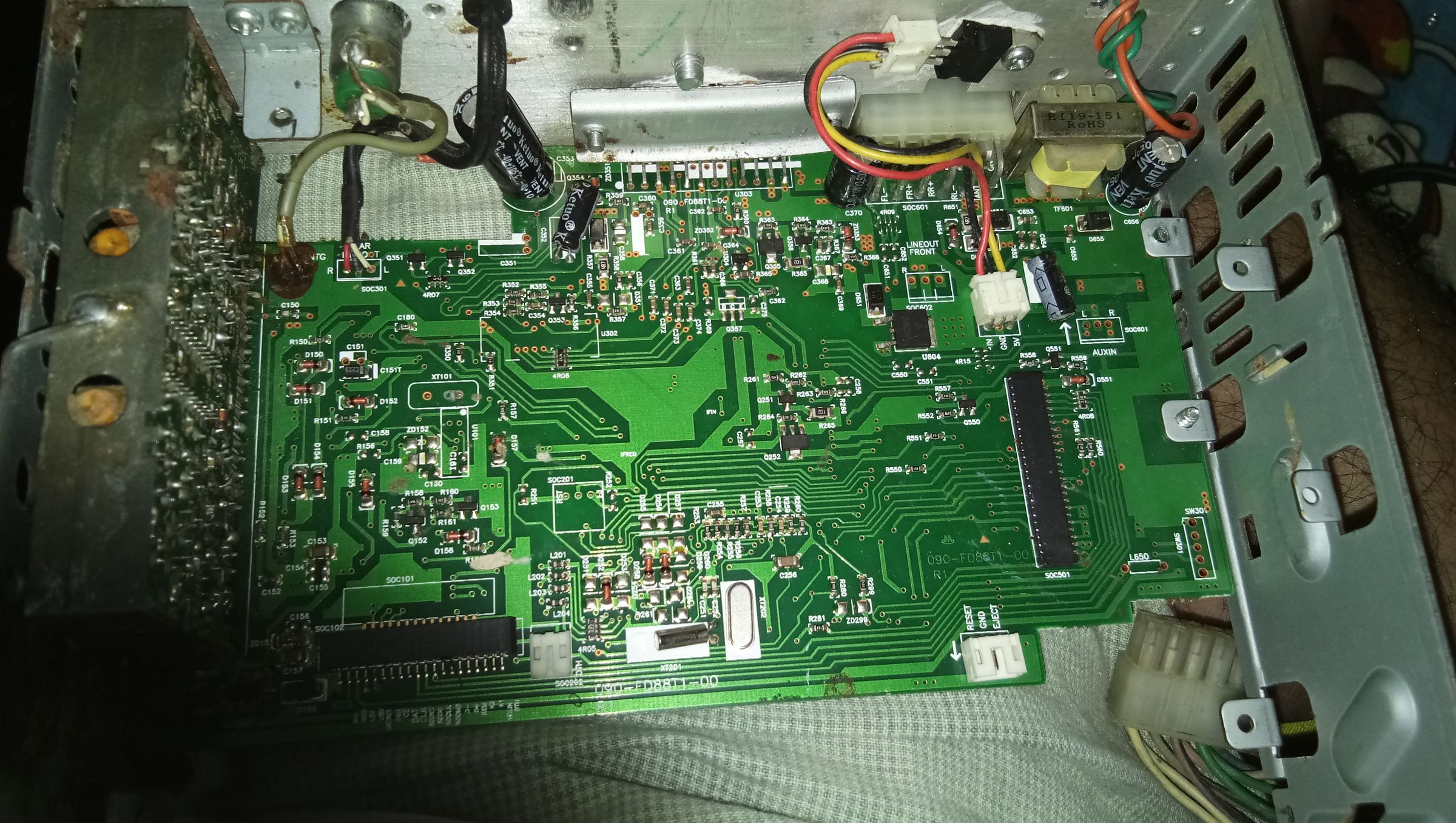 Recycling Old Car Radio Into an Audio Amplifier : 9 Steps (with ...