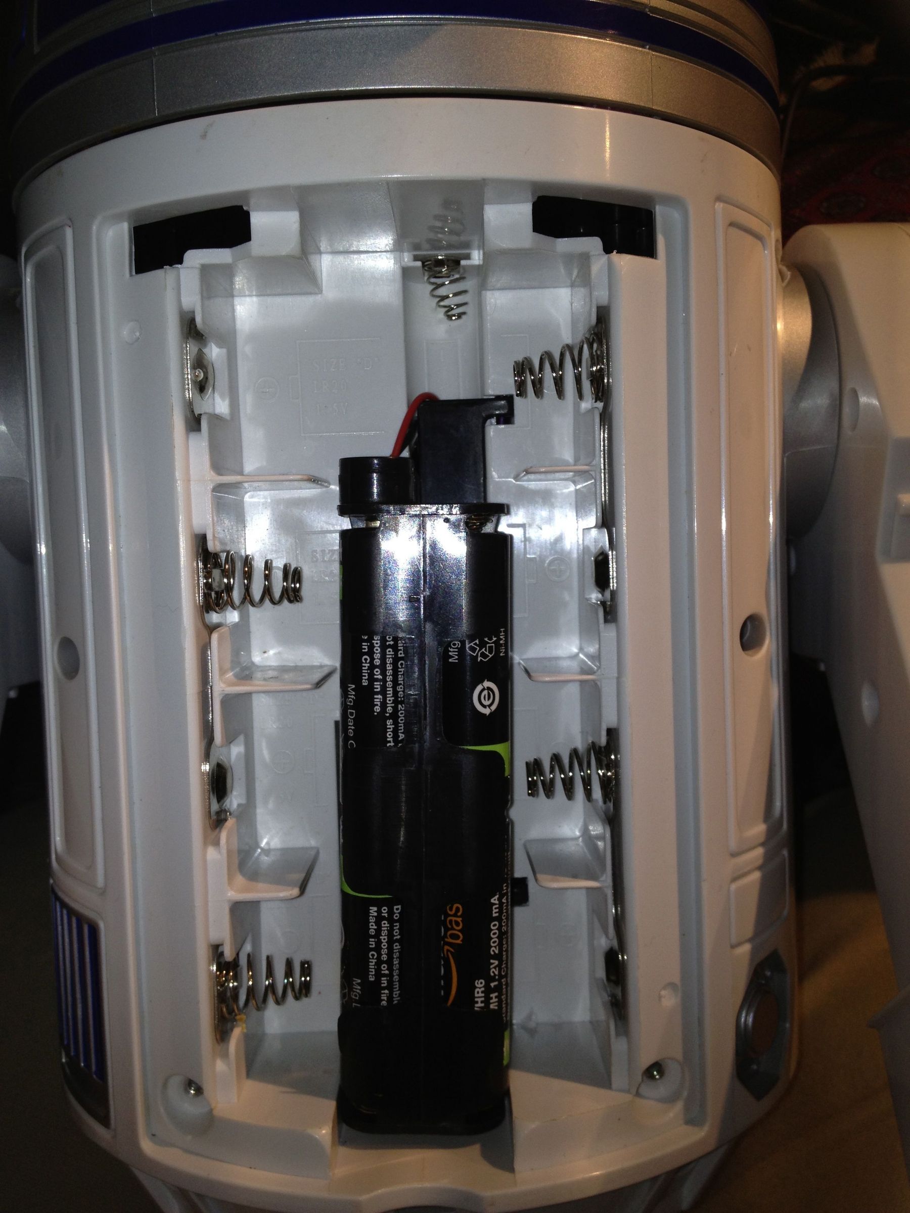 Hack Your Hasbro R2D2 With an IOIO Microcontroller! : 6 Steps (with Pictures) - Instructables