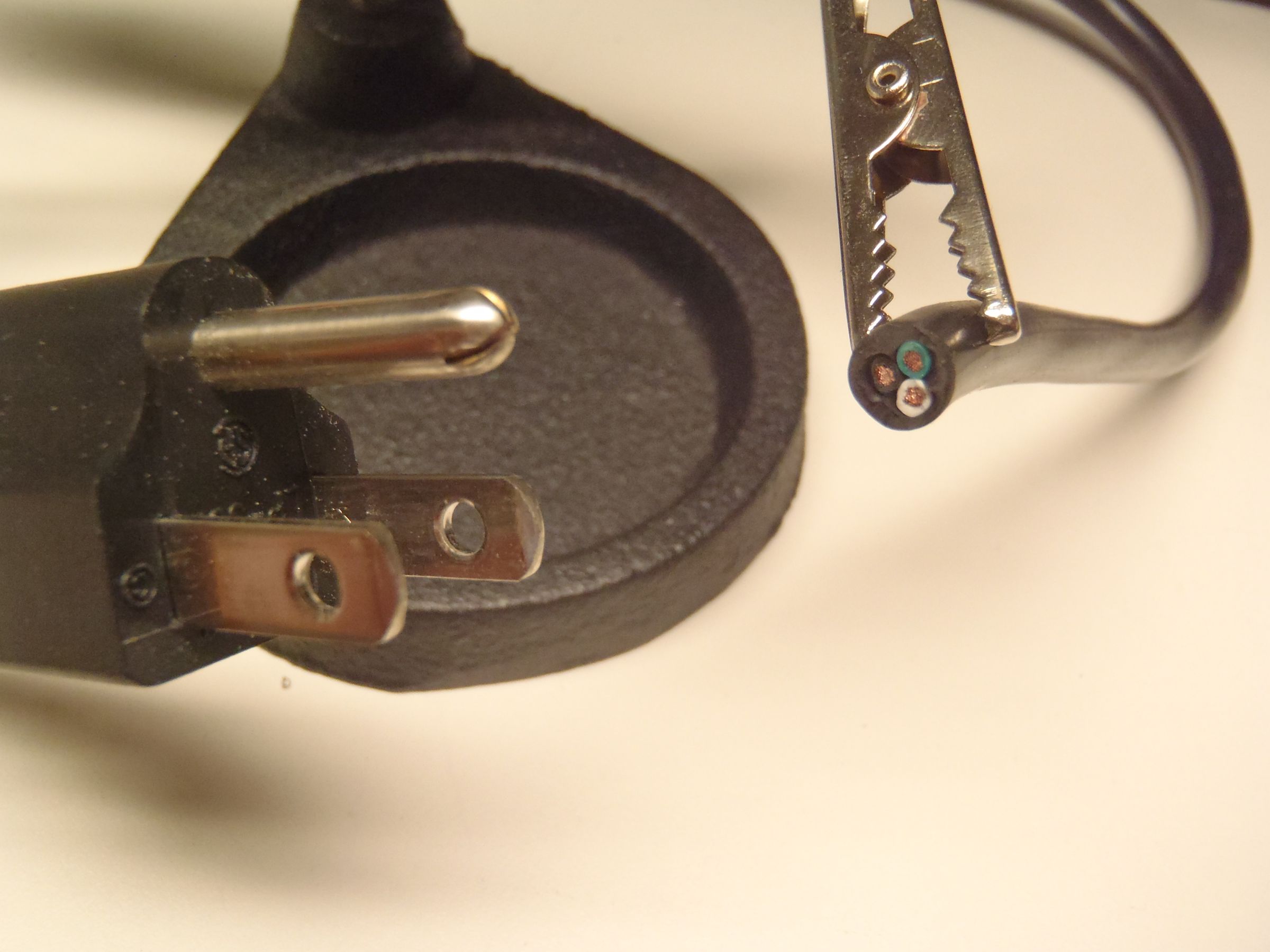 How to Fix a Power Adapter : 6 Steps (with Pictures) - Instructables