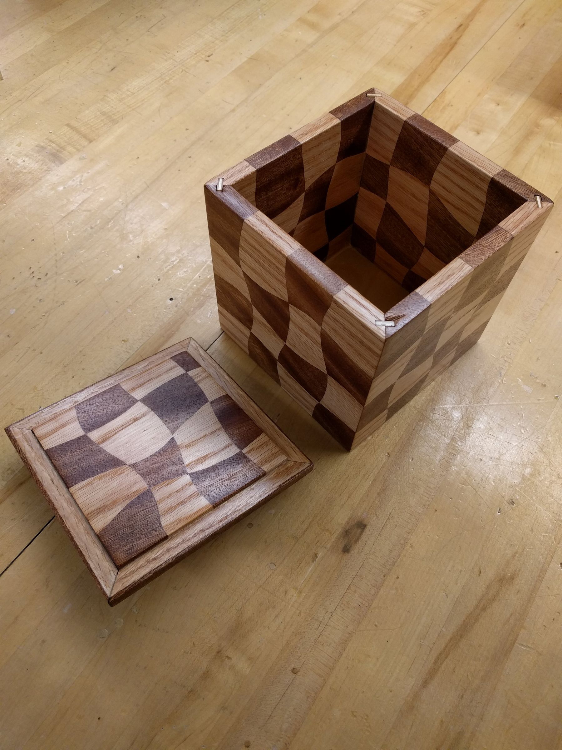Build a Warped Box! : 12 Steps (with Pictures) - Instructables