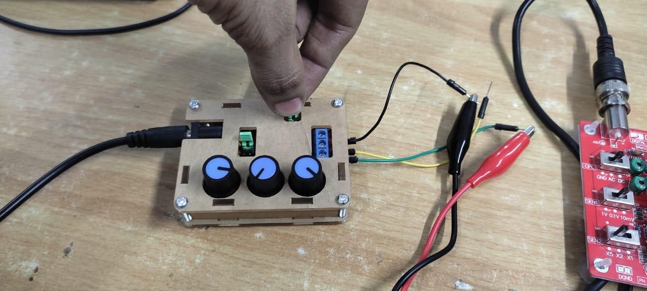 XR2206 Function Generator Kit : 5 Steps - Instructables