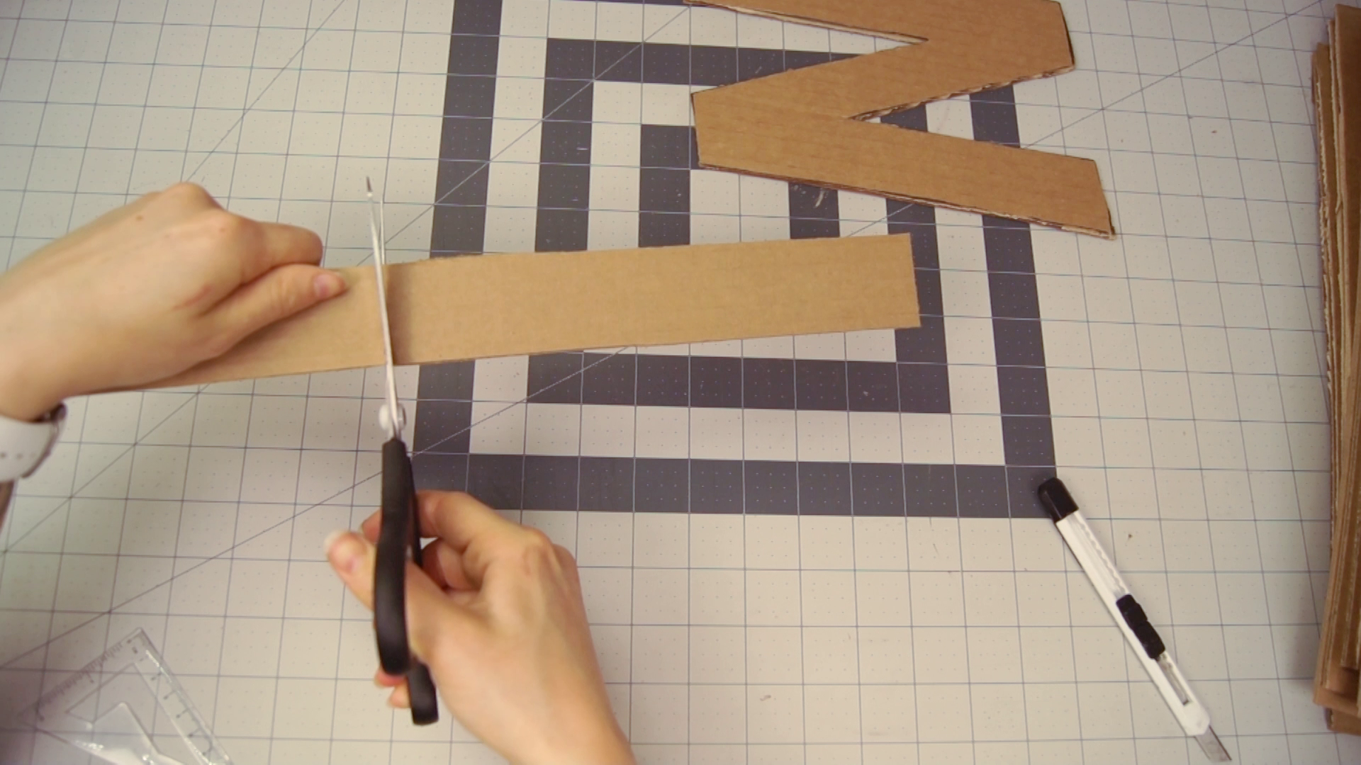 Comic Book LED Sign : 18 Steps (with Pictures) - Instructables