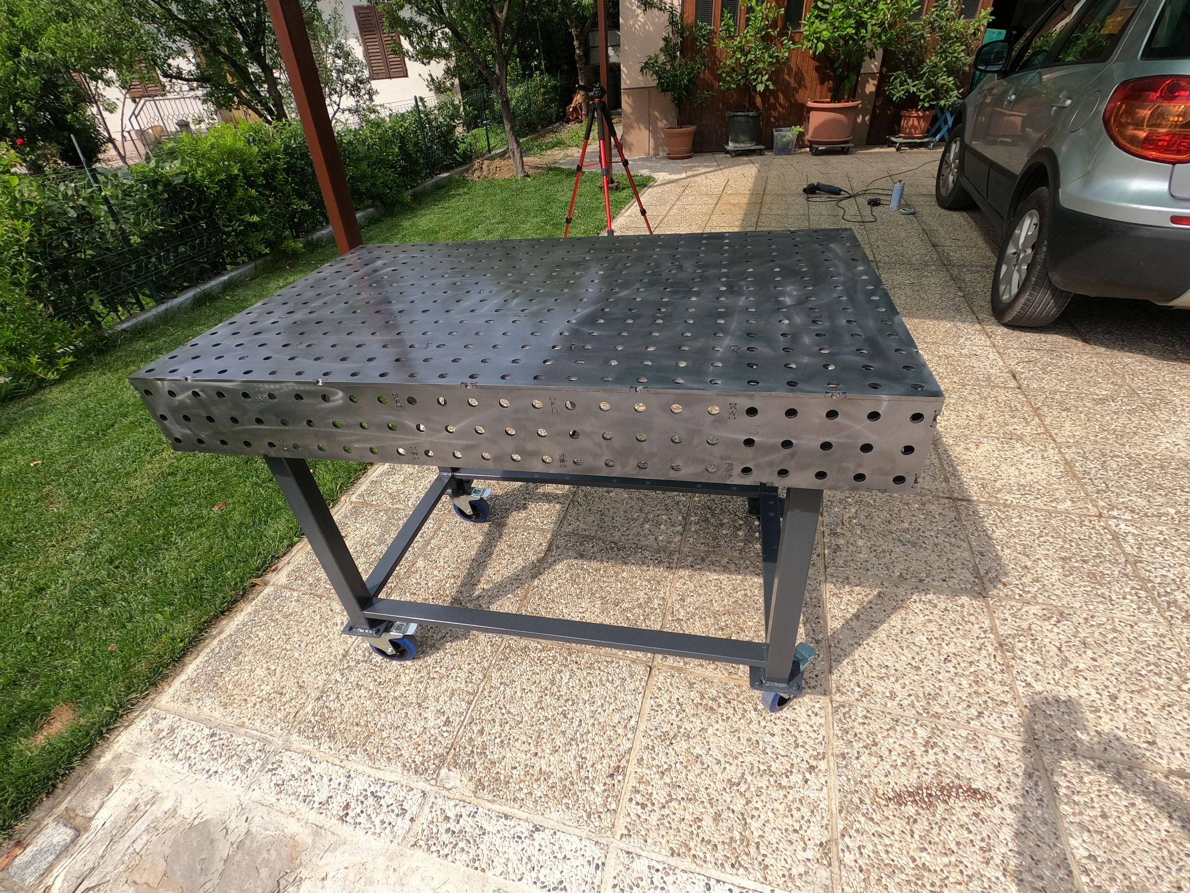 DIY Professional Grade Welding Table (with FREE Plans) : 9 Steps (with ...
