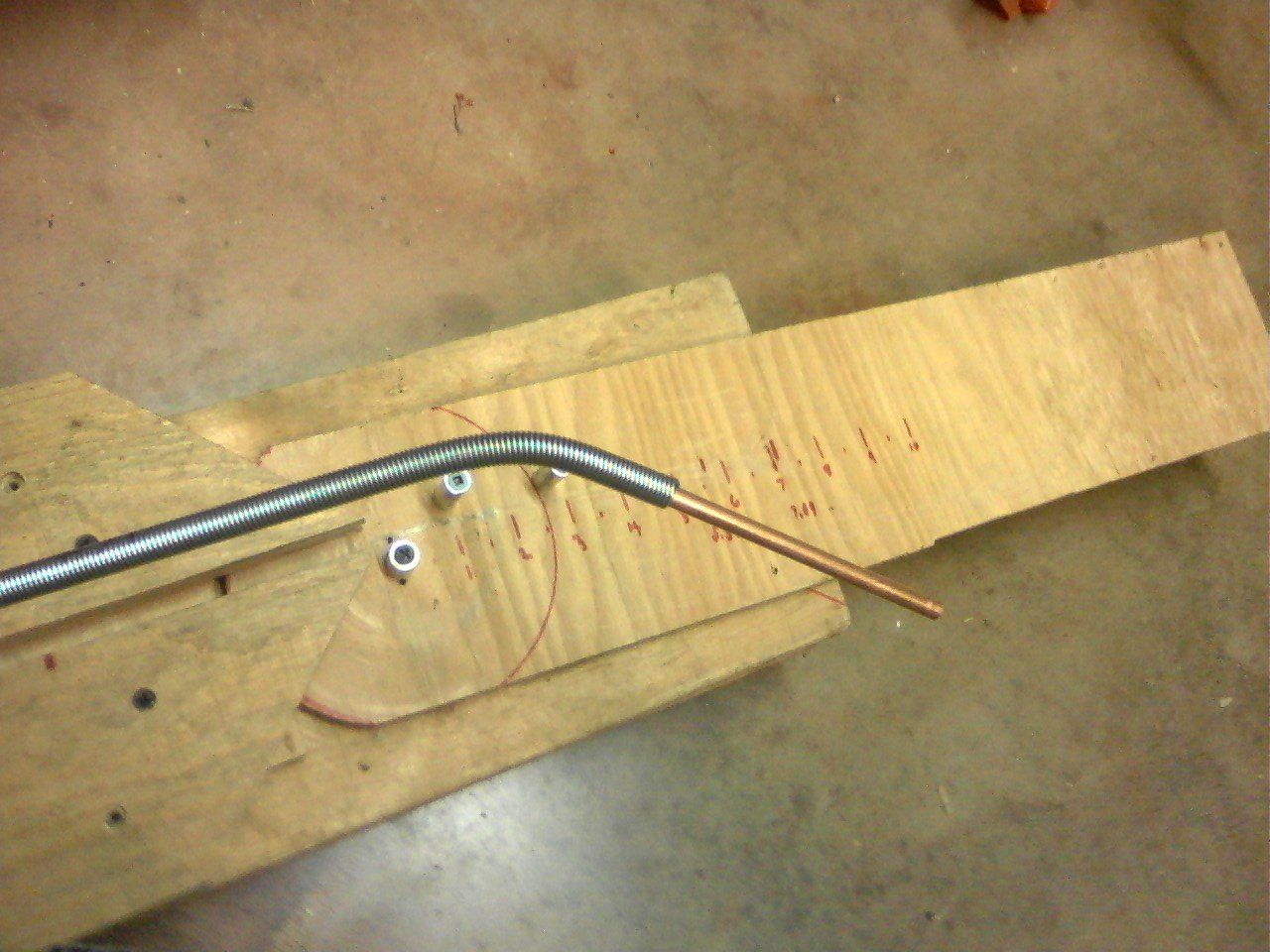 Quick and Easy Tube or Wire Bender : 4 Steps - Instructables