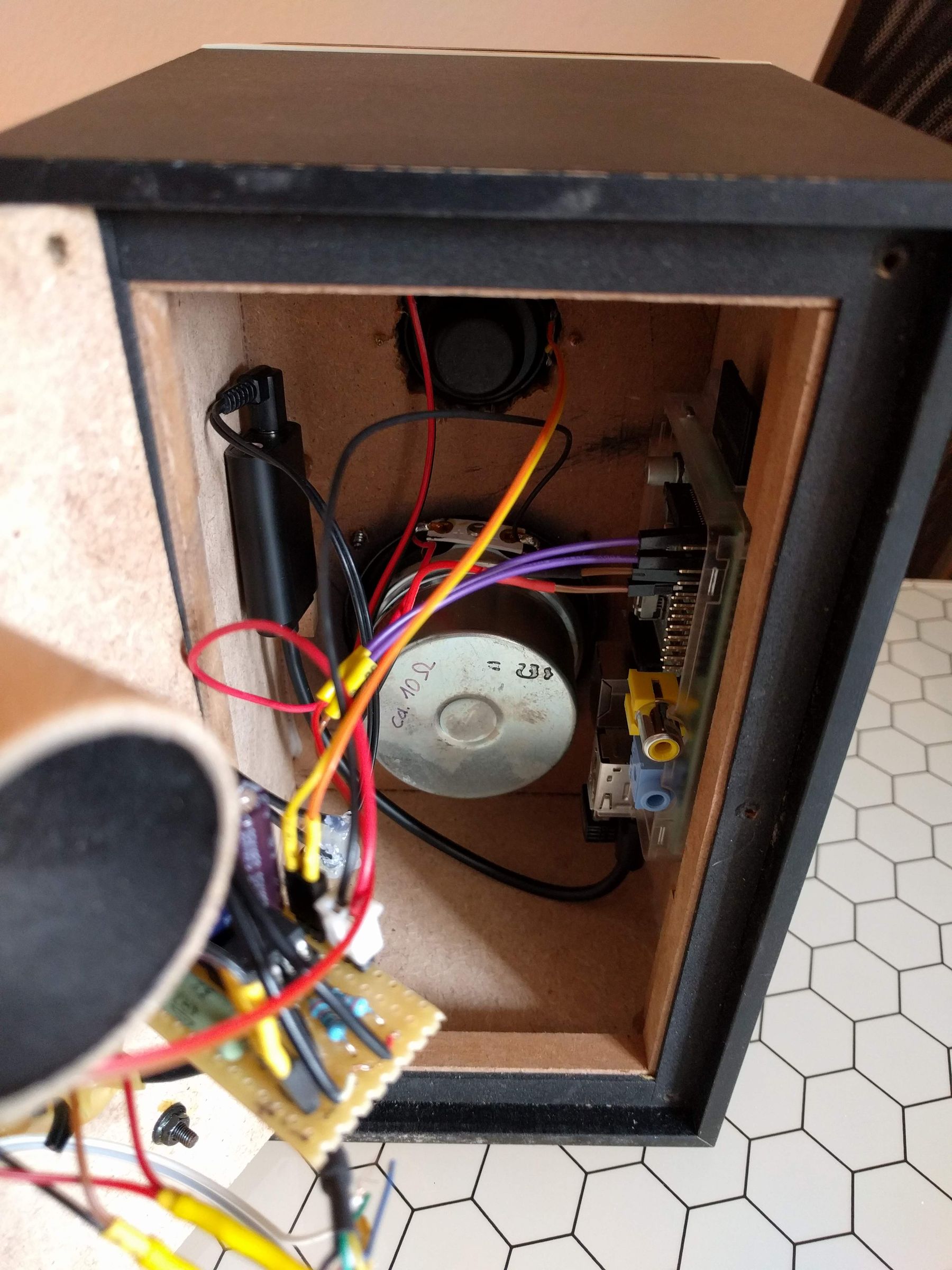 WI-FI Speaker by Raspberry Pi : 6 Steps (with Pictures) - Instructables