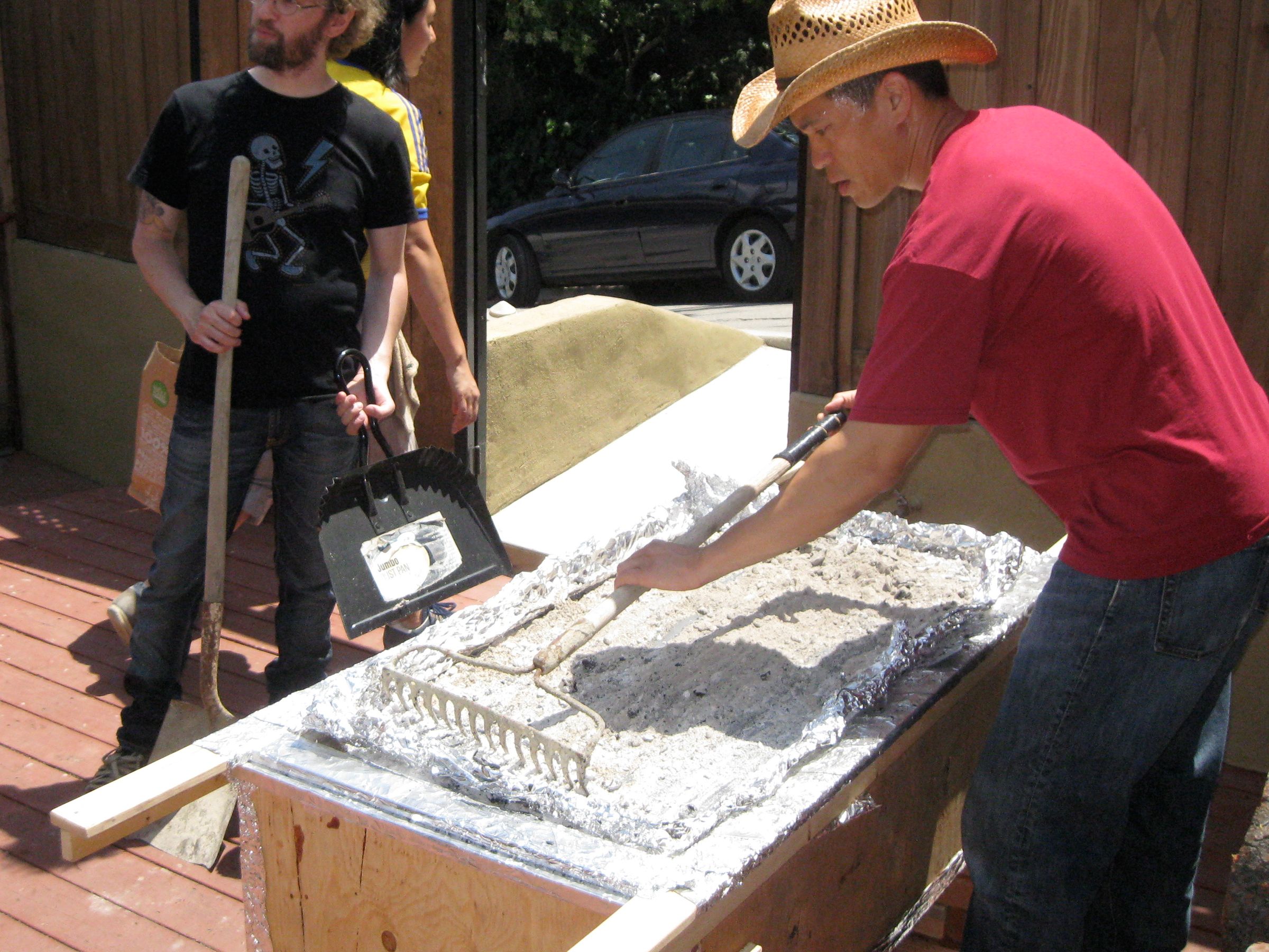 Build a Caja China ~ Roast a Pig in a Box : 10 Steps (with Pictures ...