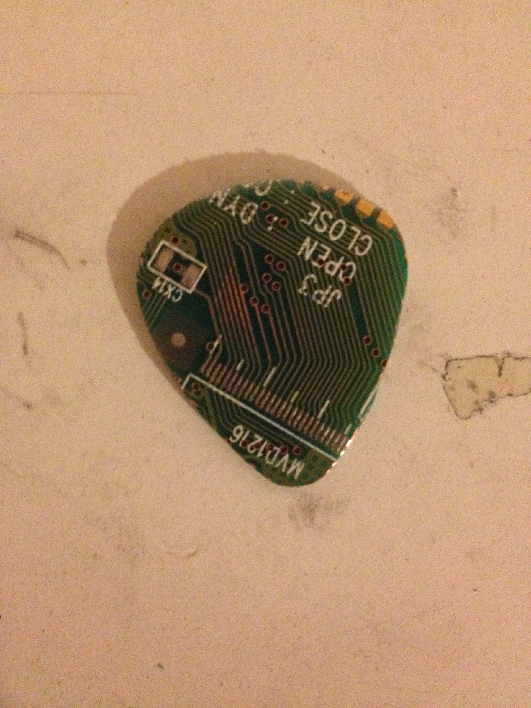 Guitar Picks From Circuit Board : 5 Steps - Instructables