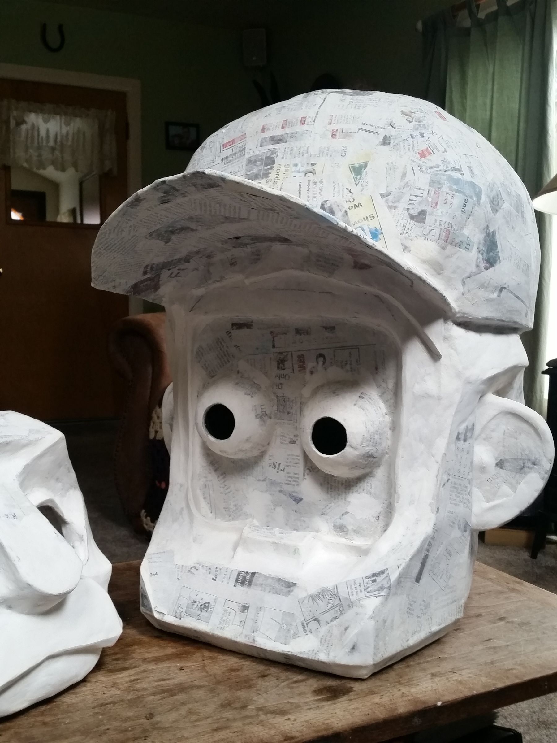 Robot Redneck Mask : 10 Steps (with Pictures) - Instructables