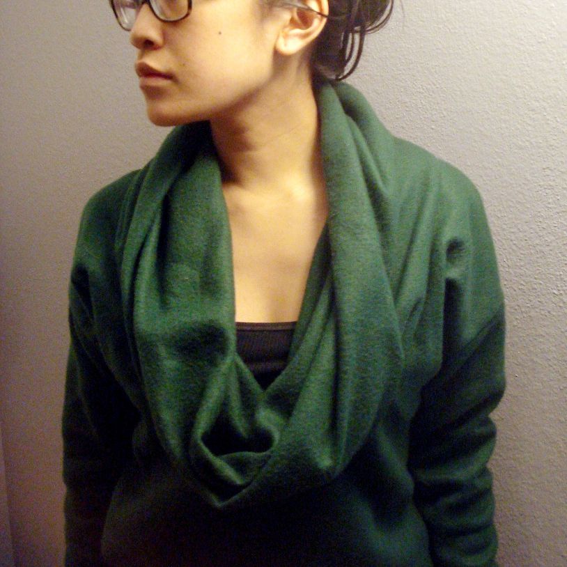 Cowl-Neck Sweater From Fleece Blanket : 12 Steps (with Pictures ...