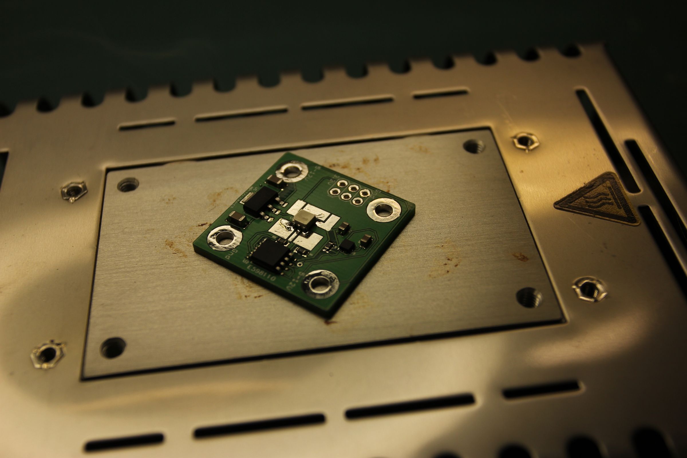 Soldering Tiny SMD Components the Easy and Fast Way (with a Hotplate ...