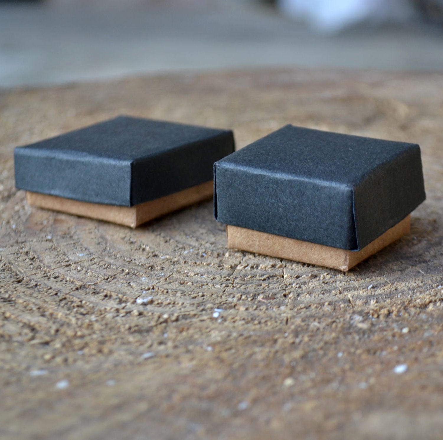 SIMPLE PAPER BOX : 10 Steps (with Pictures) - Instructables