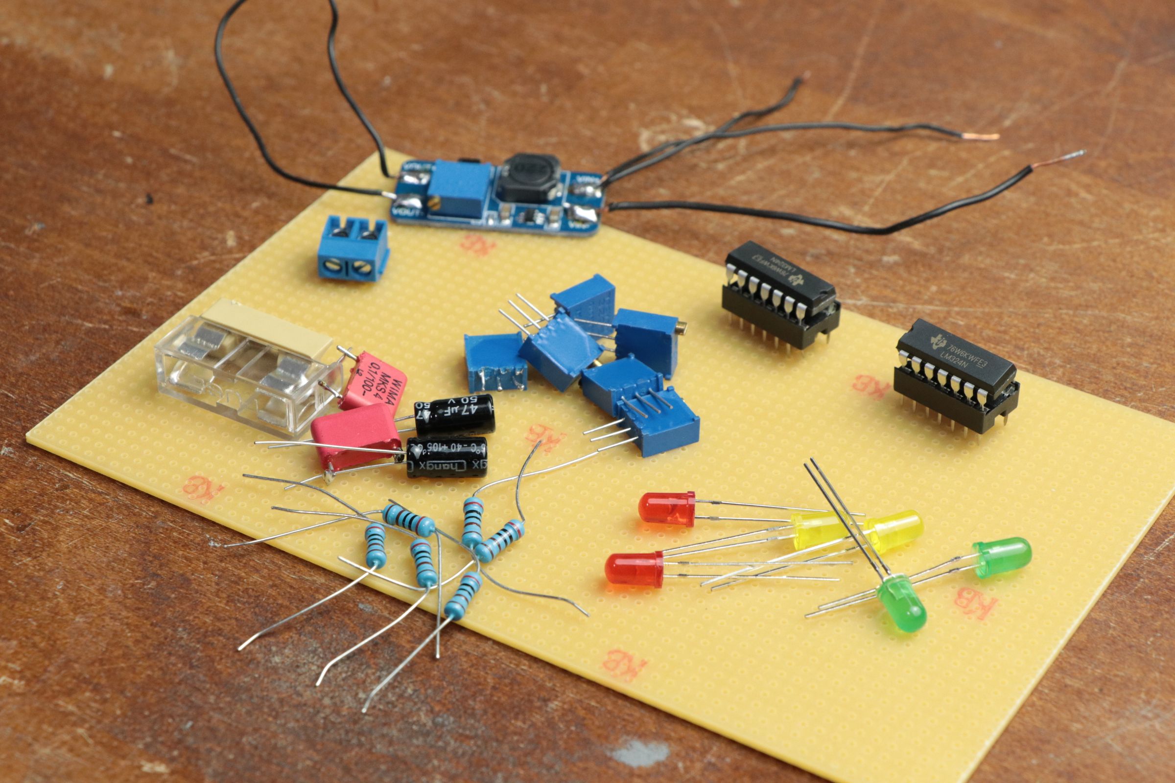 Make Your Own LED Battery Level Indicator : 4 Steps - Instructables