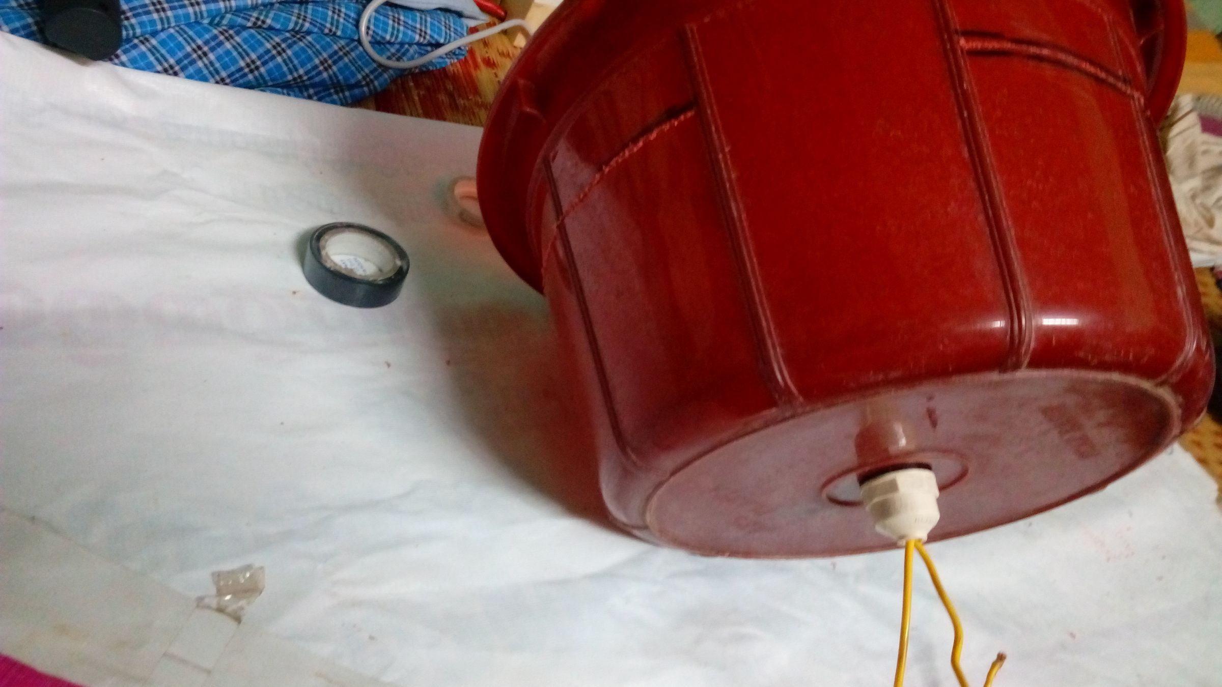 Bucket Fly Zapper : 10 Steps (with Pictures) - Instructables