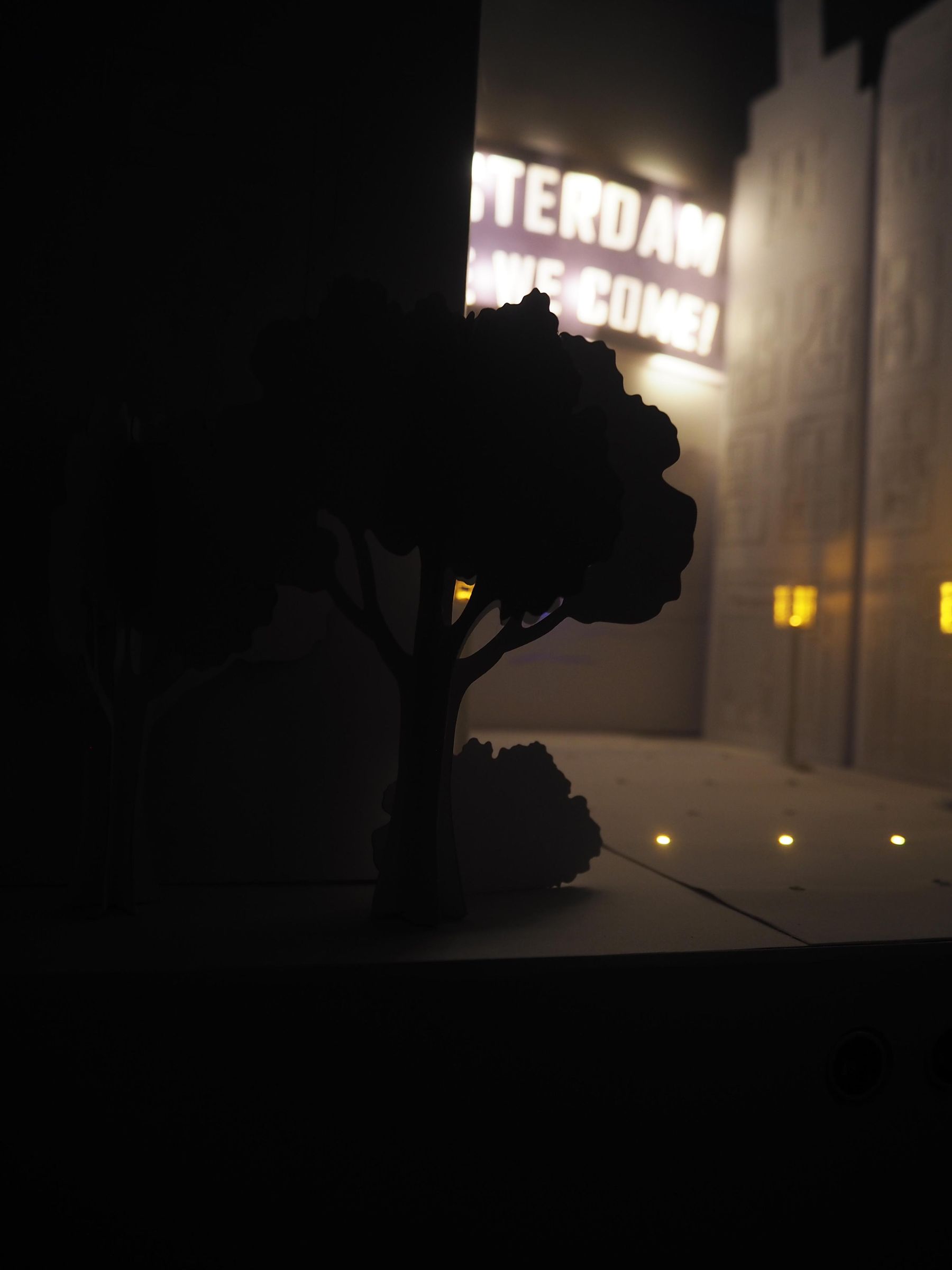 Interactive Window Display : 4 Steps (with Pictures) - Instructables