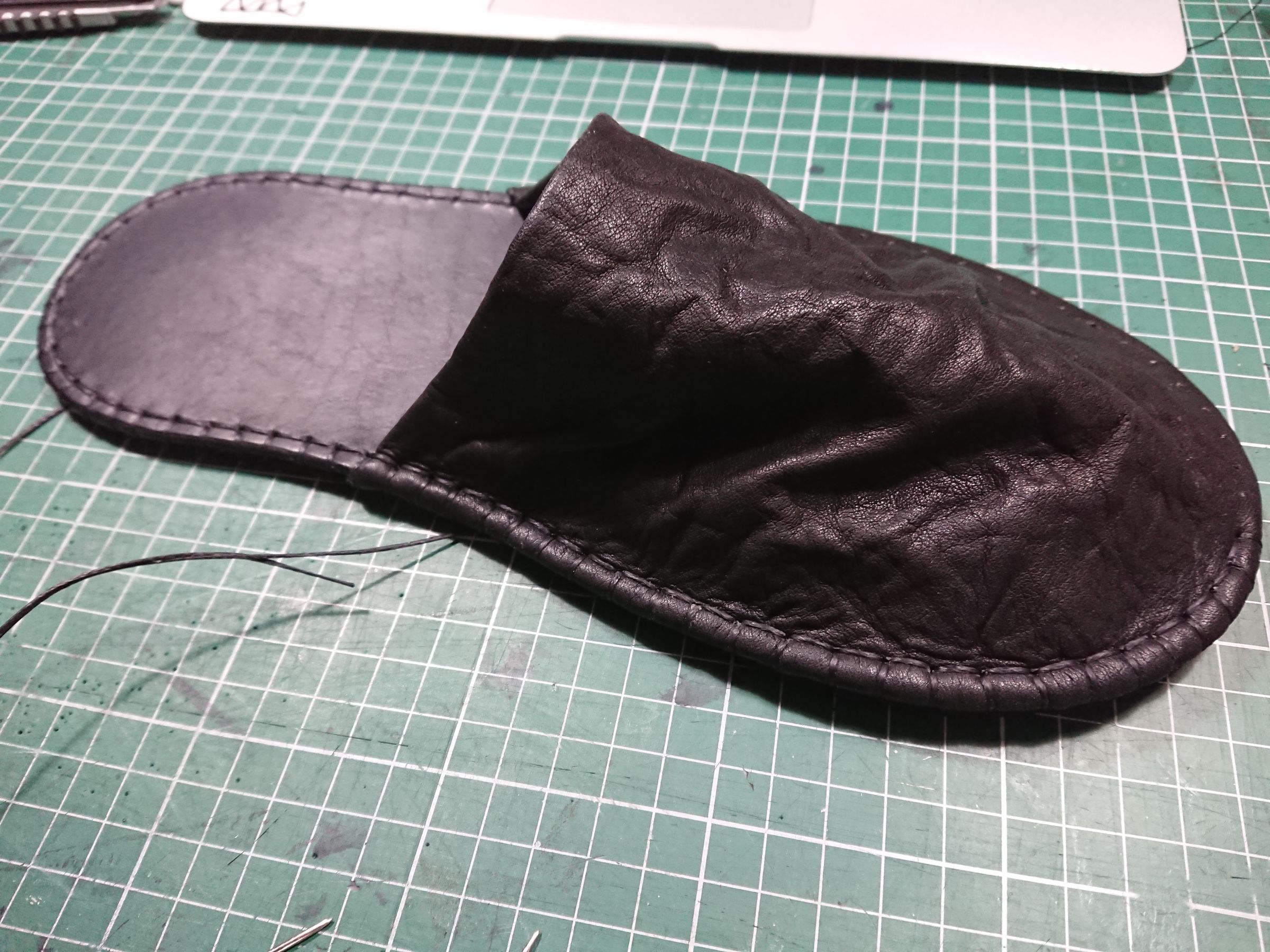 Making Leather Slippers : 9 Steps (with Pictures) - Instructables