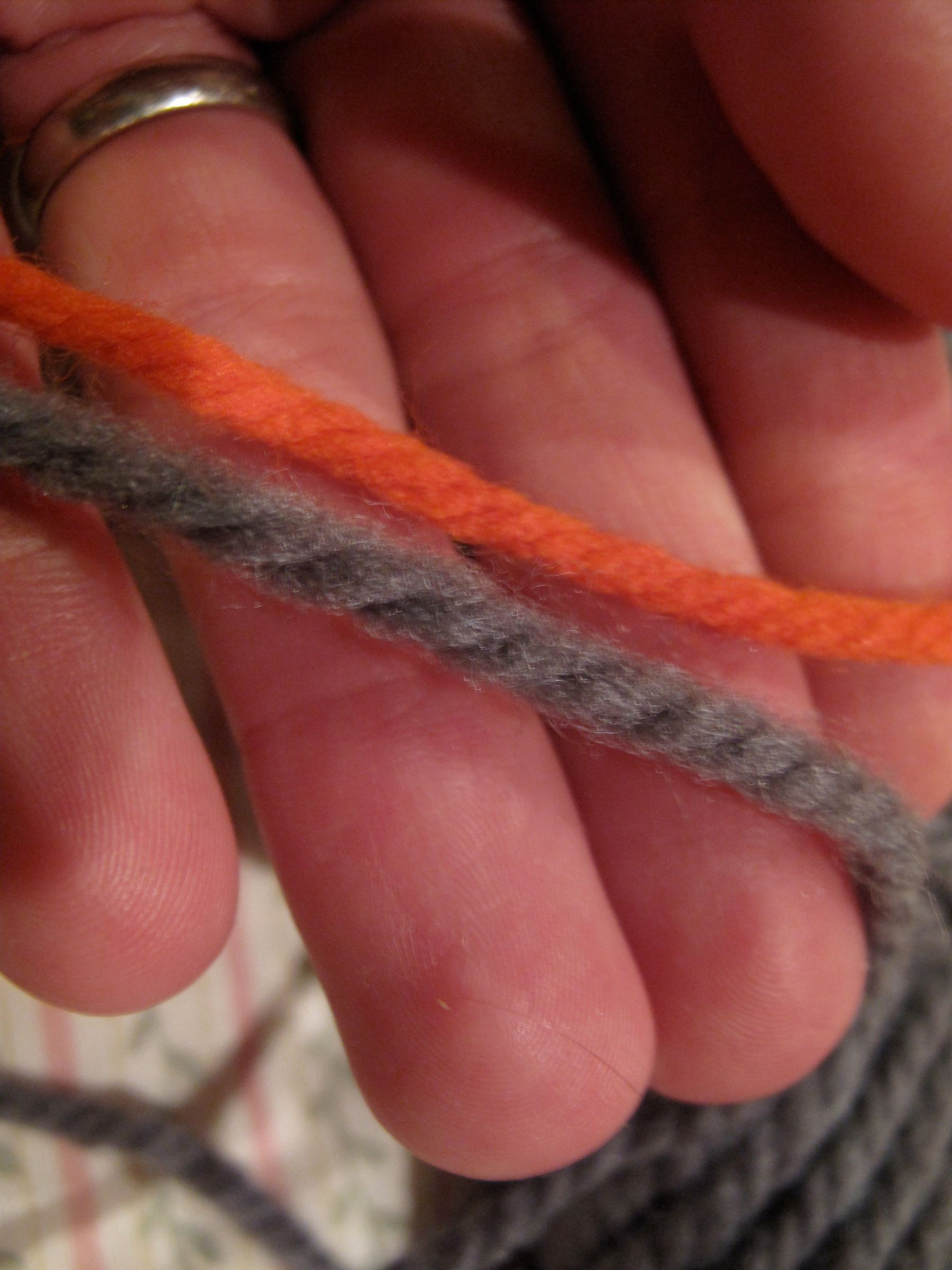 "Drawing" on Fabric With Yarn (aka Couching) : 5 Steps (with Pictures ...