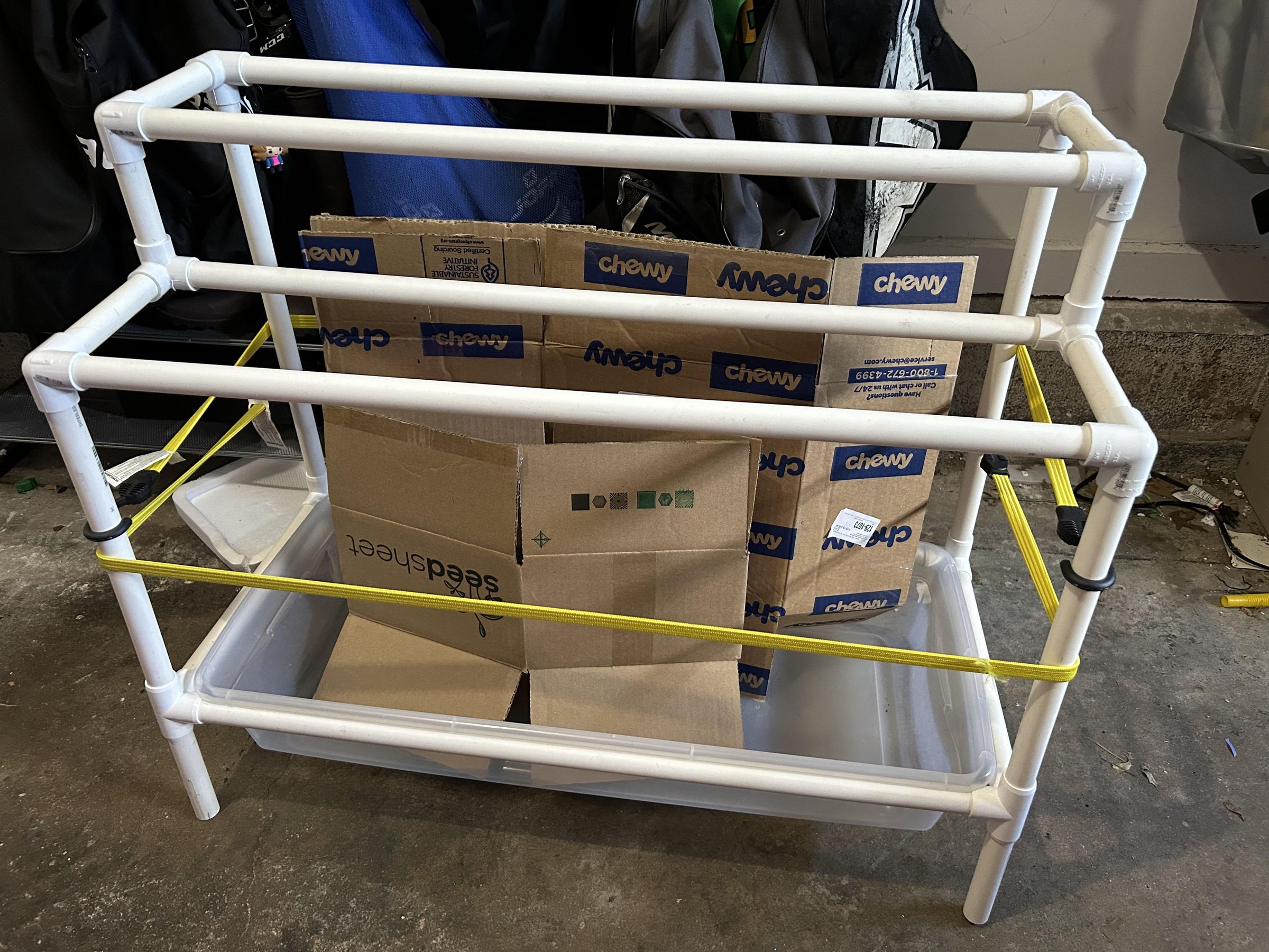The Cardboard Corral : 3 Steps (with Pictures) - Instructables