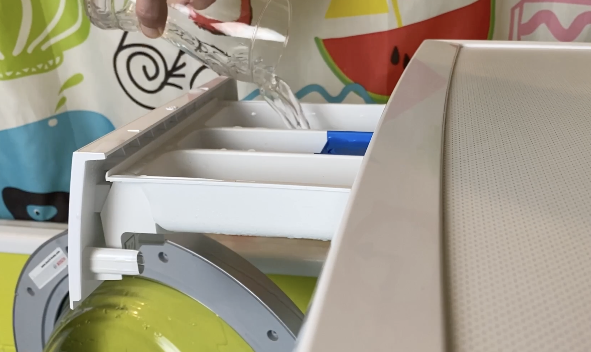 How to Clean a Smelly Washing Machine : 5 Steps (with Pictures ...