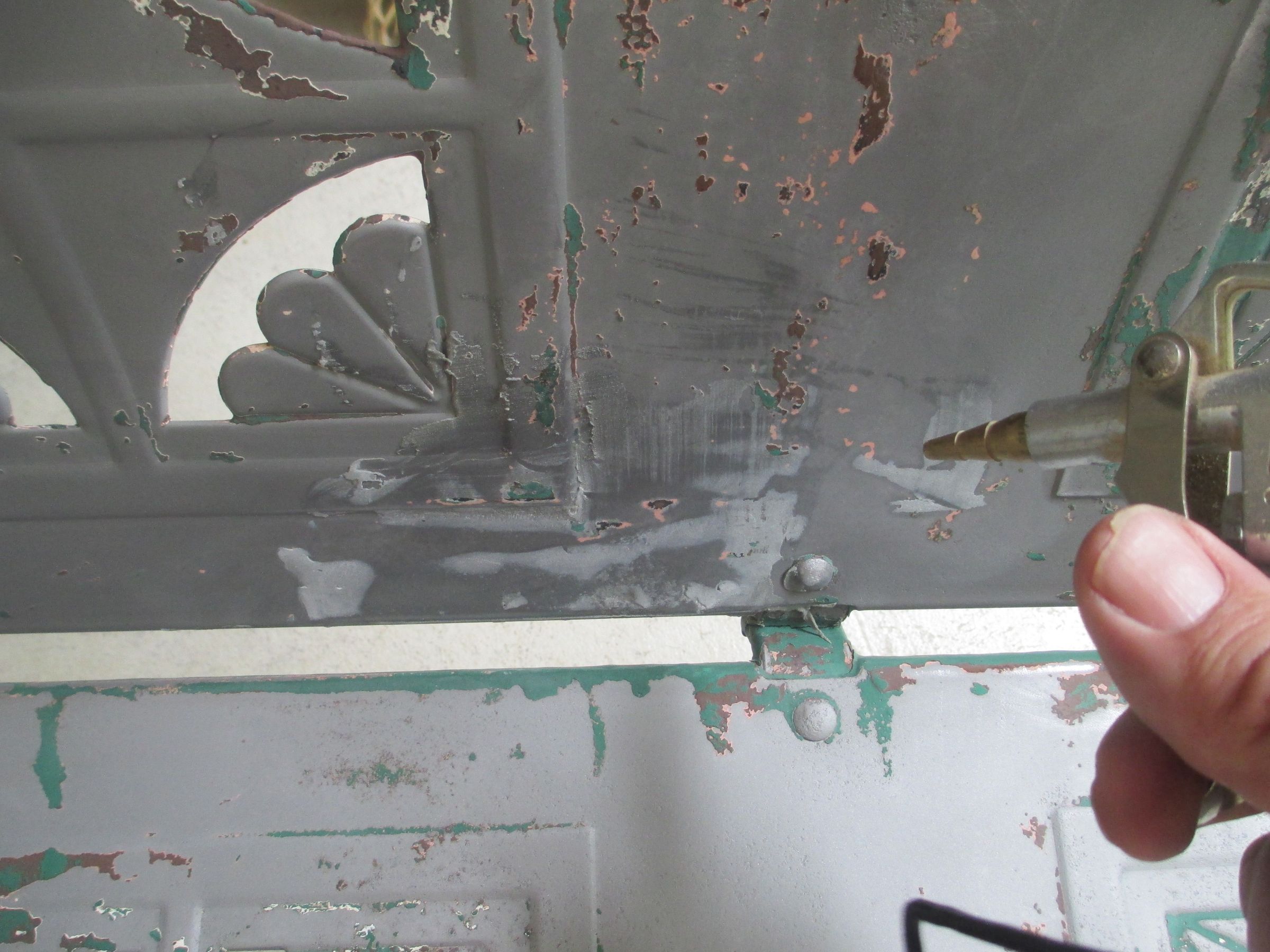 Vintage Metal Glider Refurbished : 10 Steps (with Pictures) - Instructables