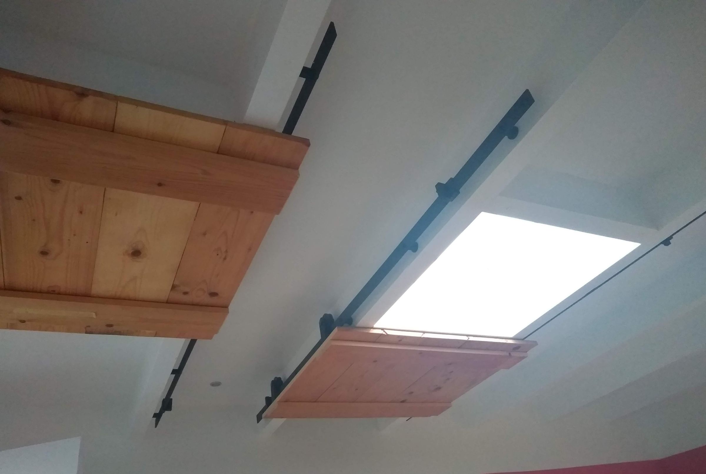 Horizontal Shutters to Cover Skylight : 3 Steps (with Pictures ...