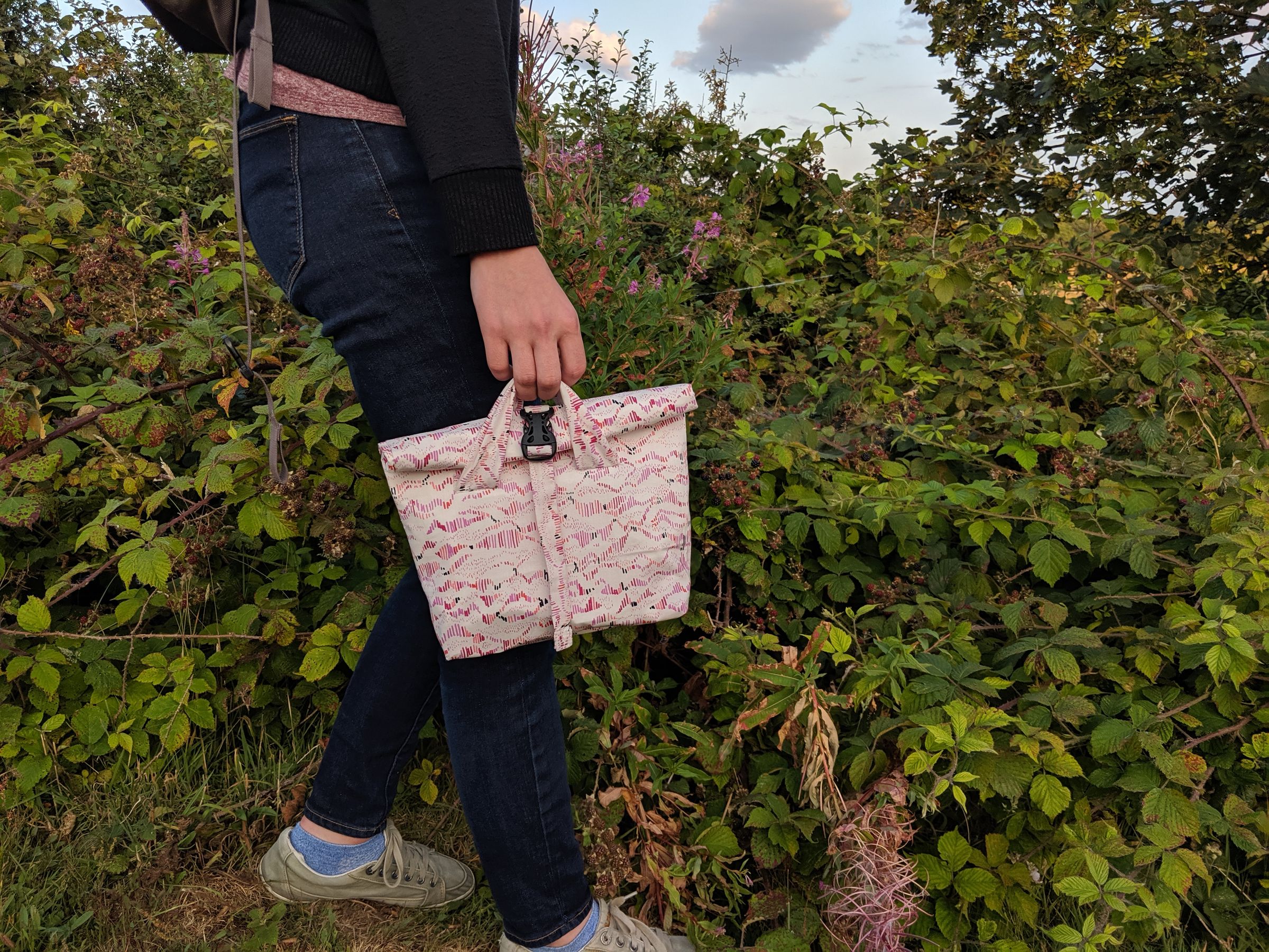 Blackberry-Picking Bag : 8 Steps (with Pictures) - Instructables