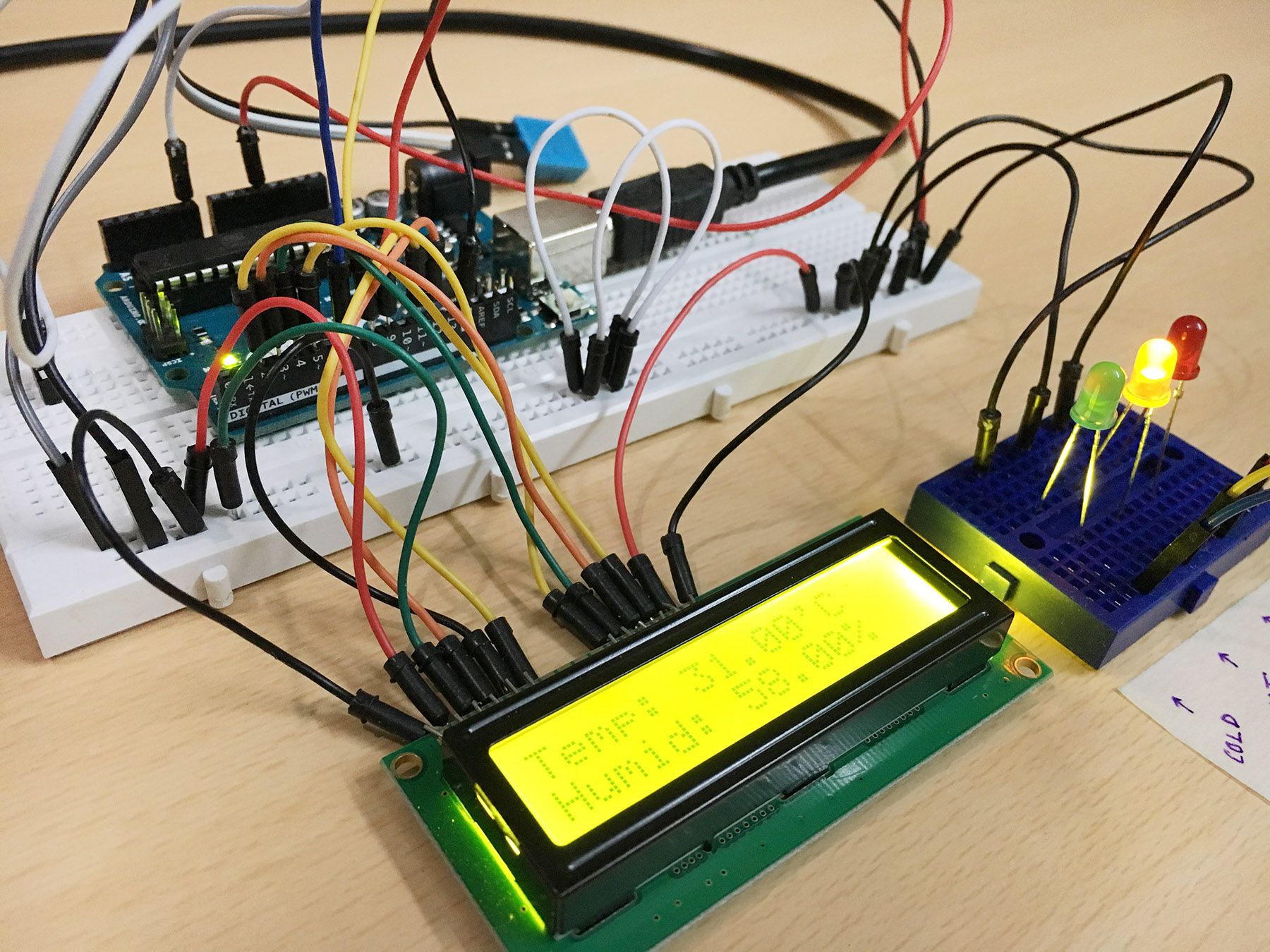 Temp & Humidity Sensor With LCD Disp & LED Indicator : 5 Steps (with ...