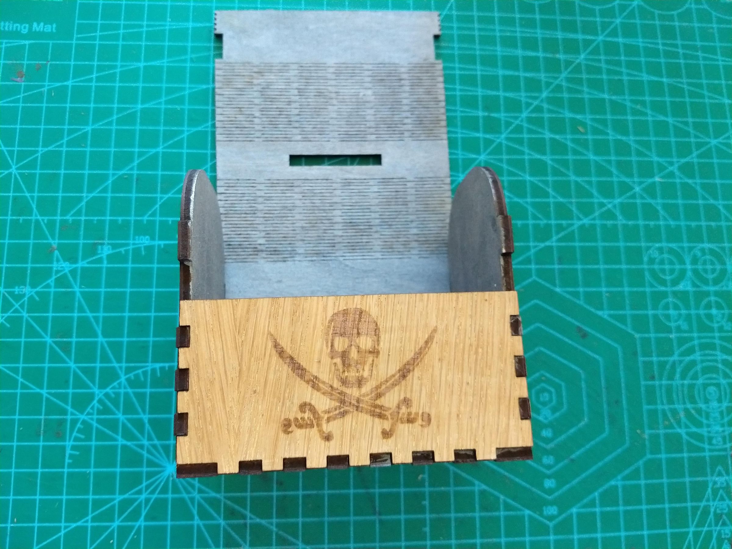 Laser Cut Treasure Chest Money Box : 9 Steps (with Pictures ...