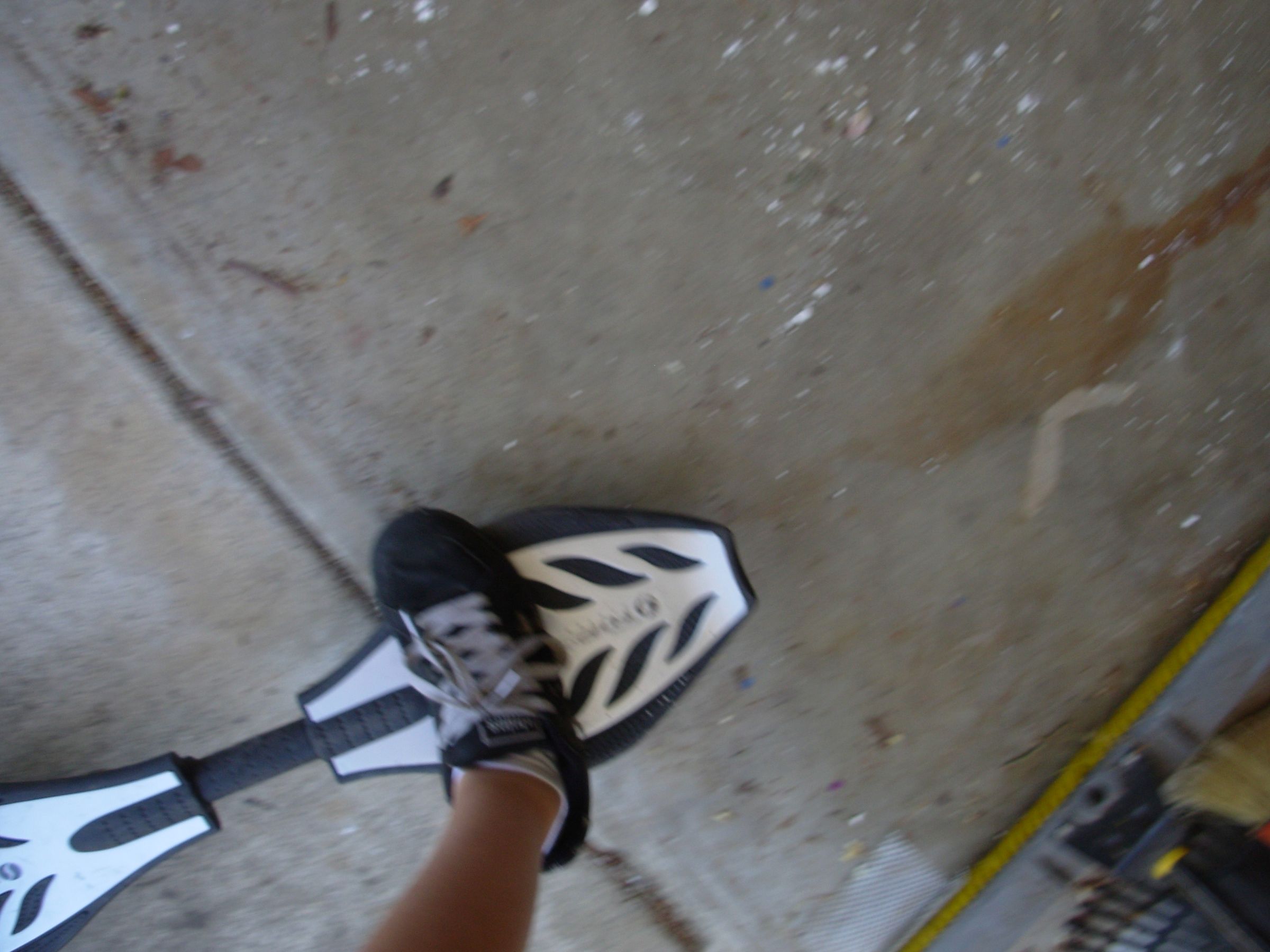How to Ripstik/waveboard : 5 Steps - Instructables
