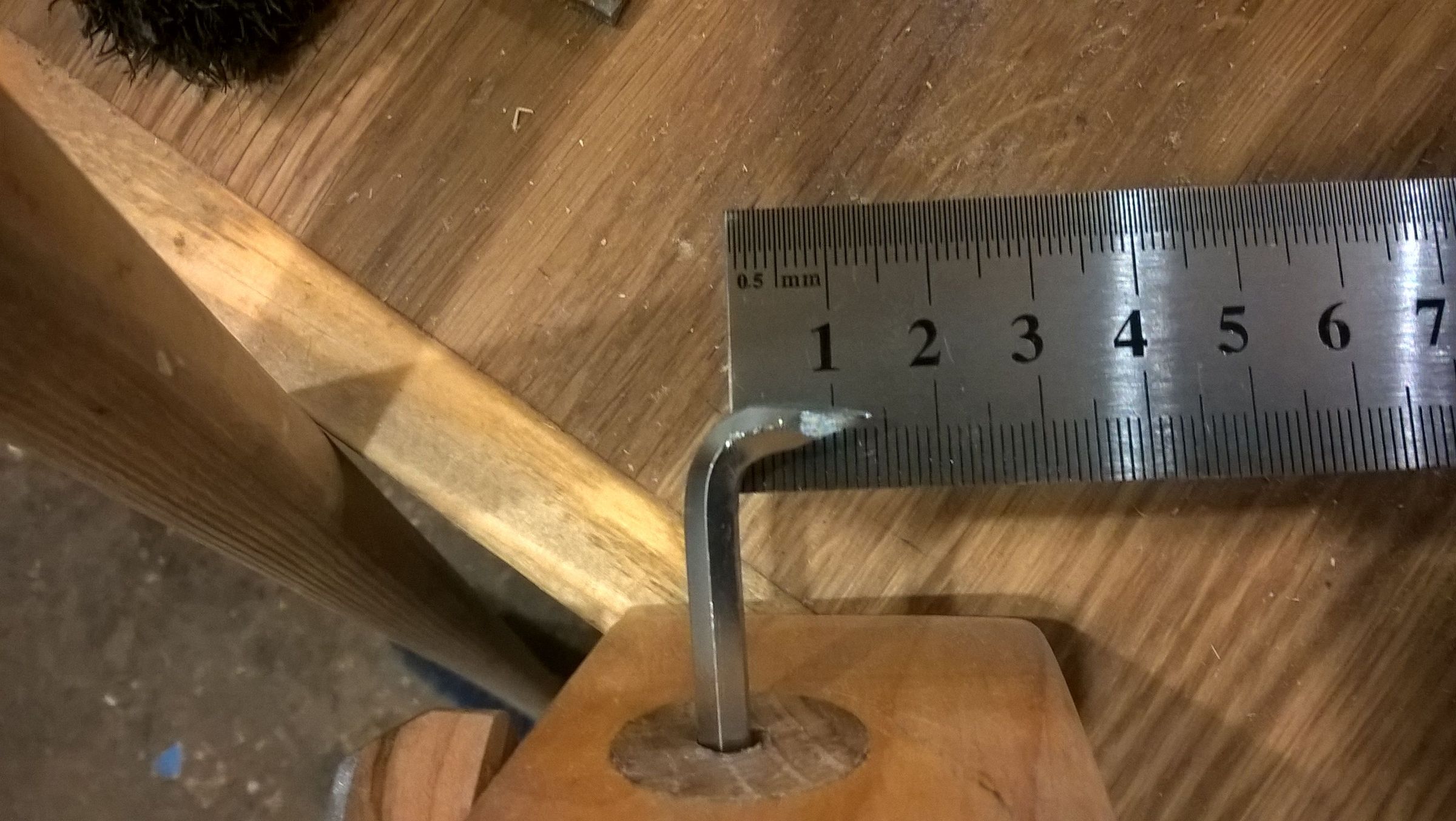 Marking Gauge for Woodworking : 9 Steps (with Pictures) - Instructables