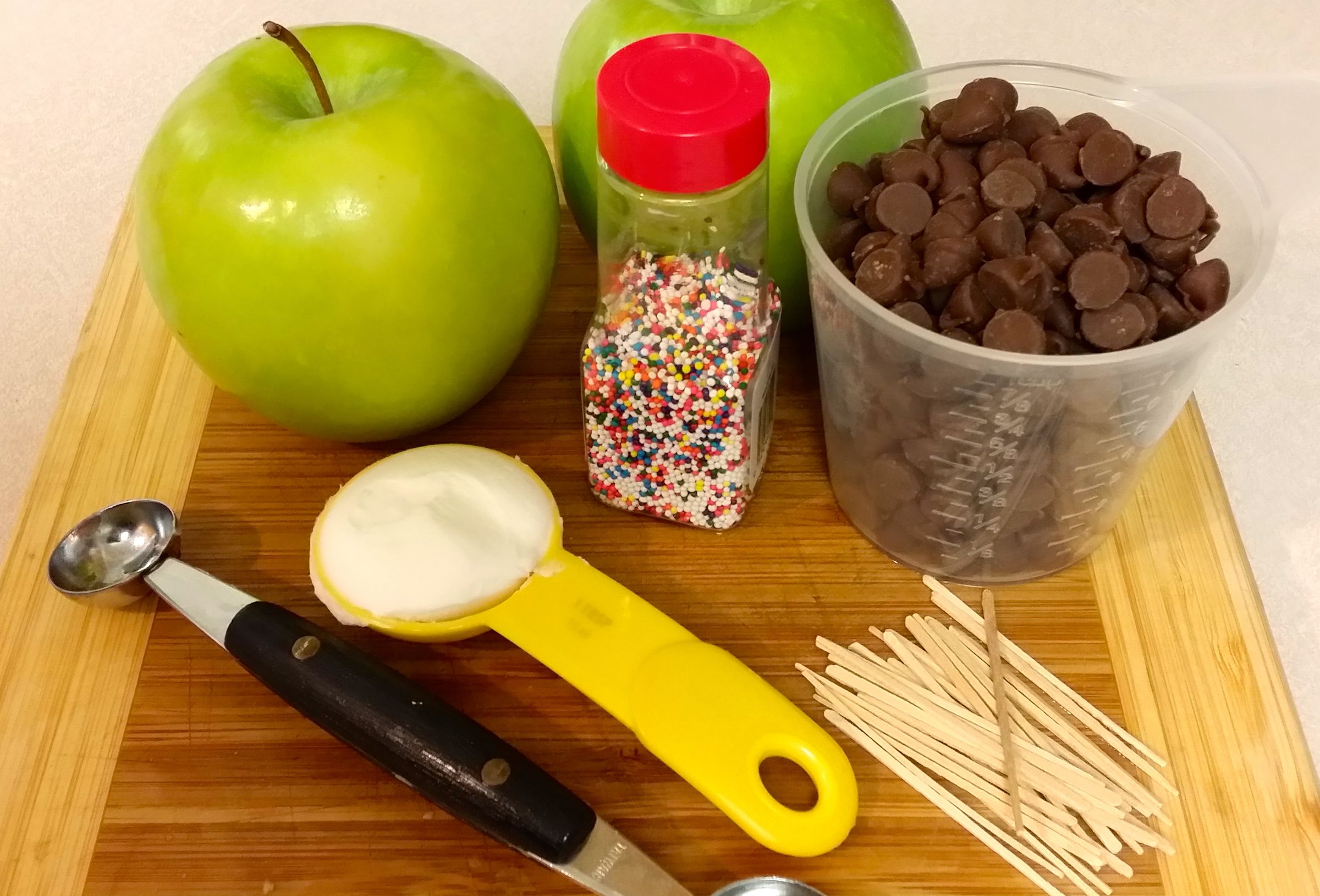 Chocolate Covered Apple Bites : 6 Steps (with Pictures) - Instructables