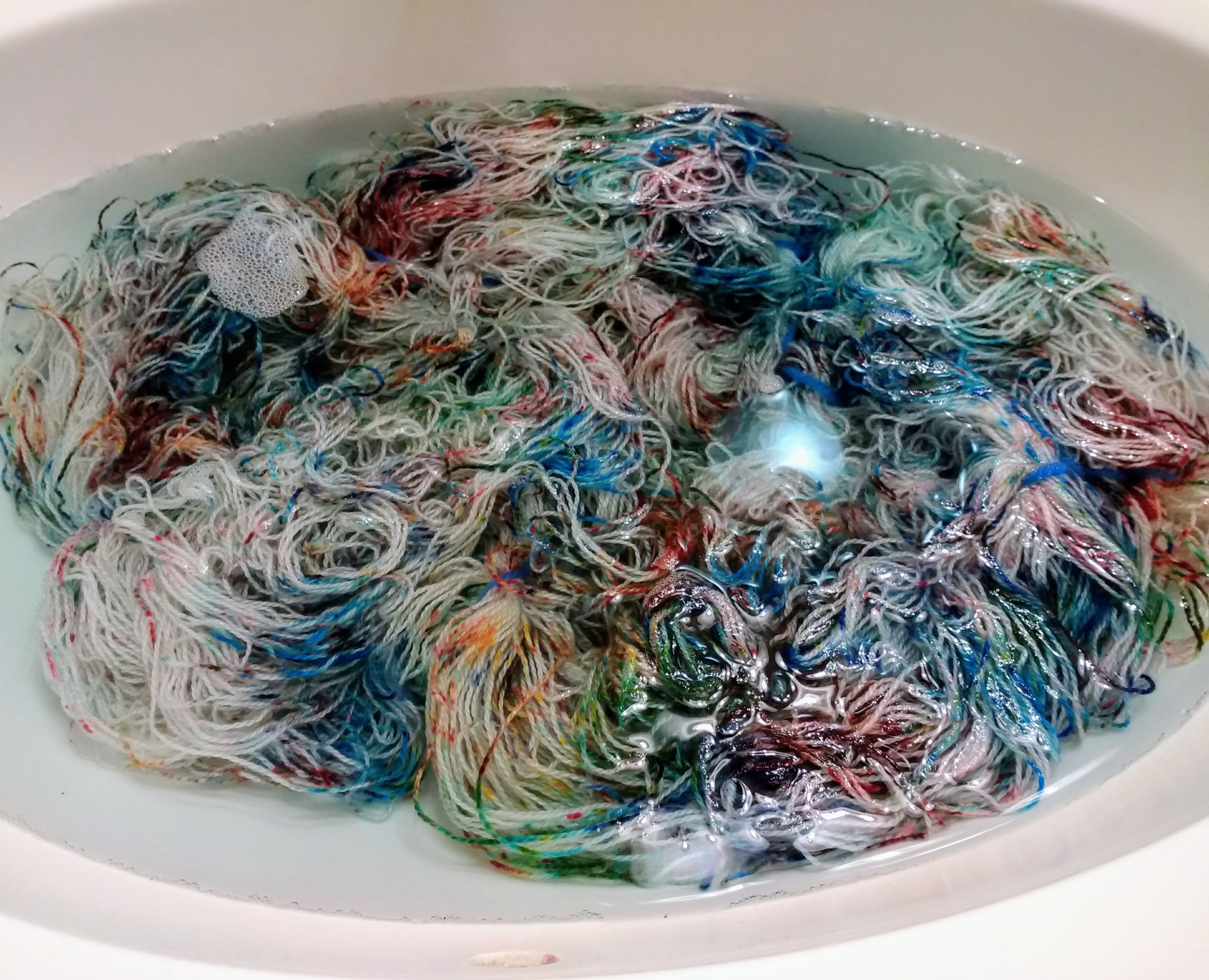 Speckled Dyed Yarn Using Fiber Reactive Dyes : 7 Steps (with Pictures ...