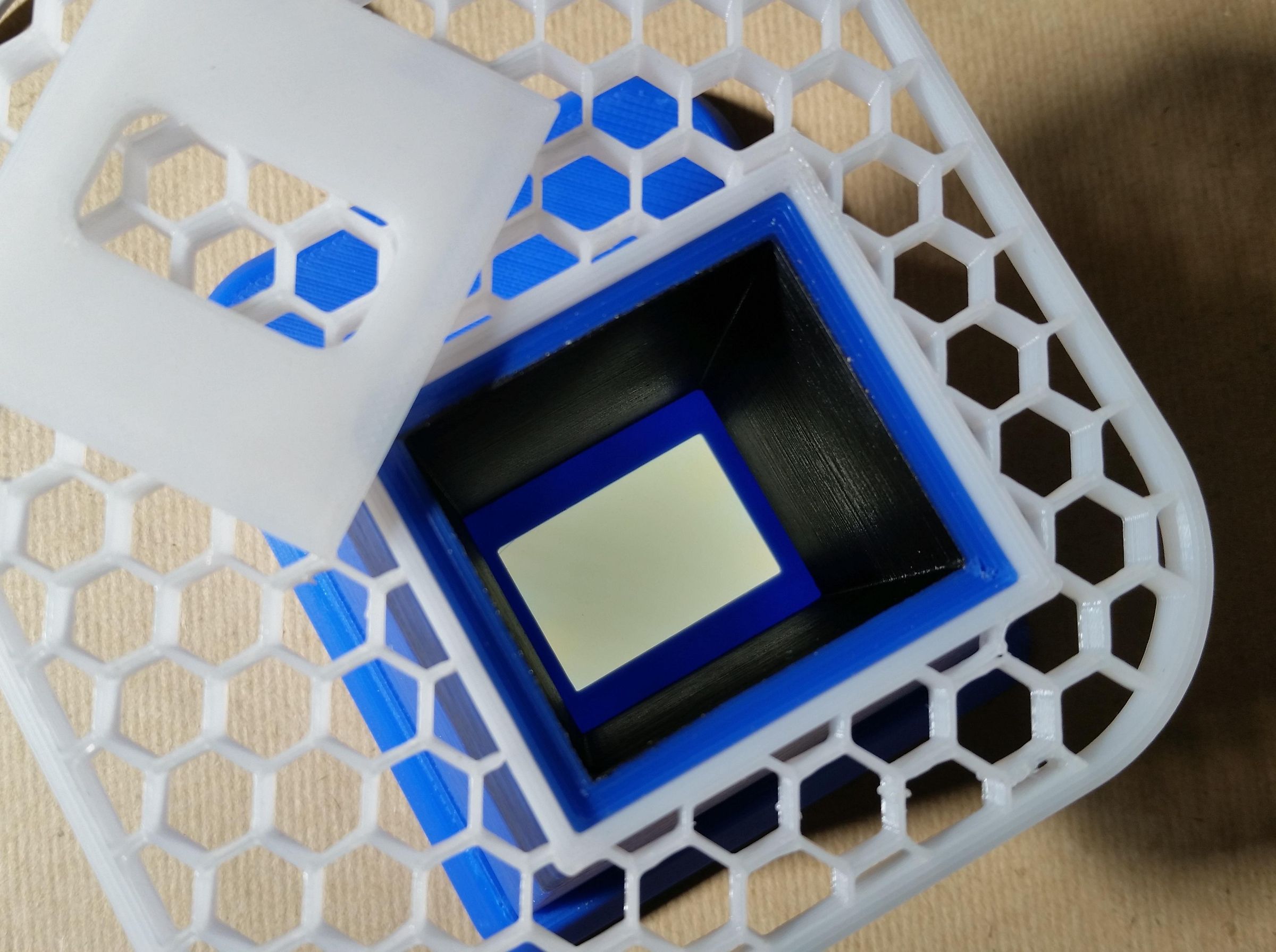 3D Printed Film Negative Phone Scanner : 9 Steps (with Pictures ...